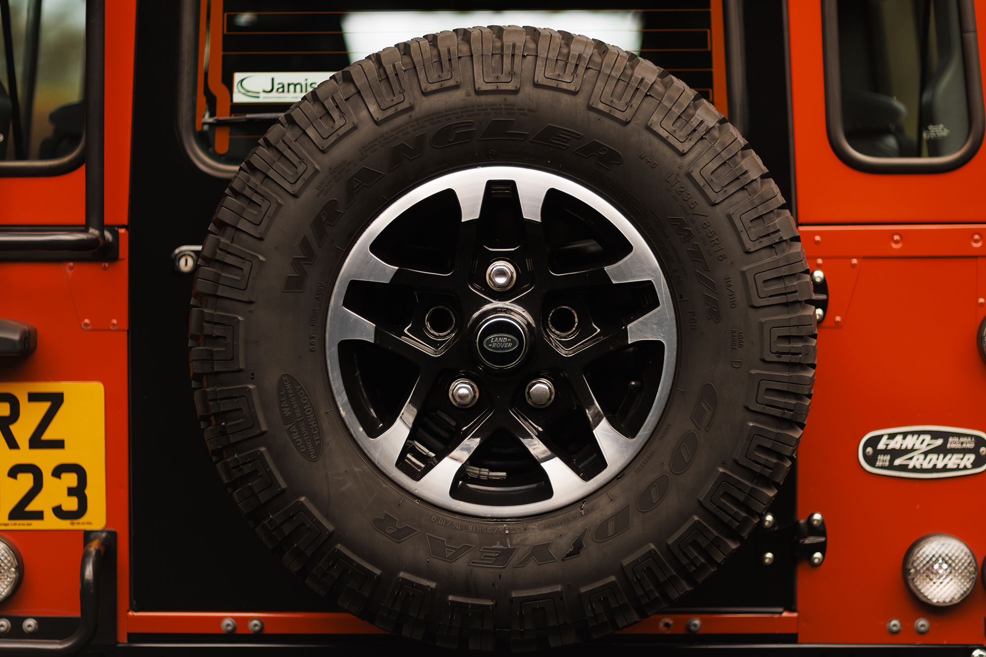 2016 LAND ROVER DEFENDER 110 ADVENTURE