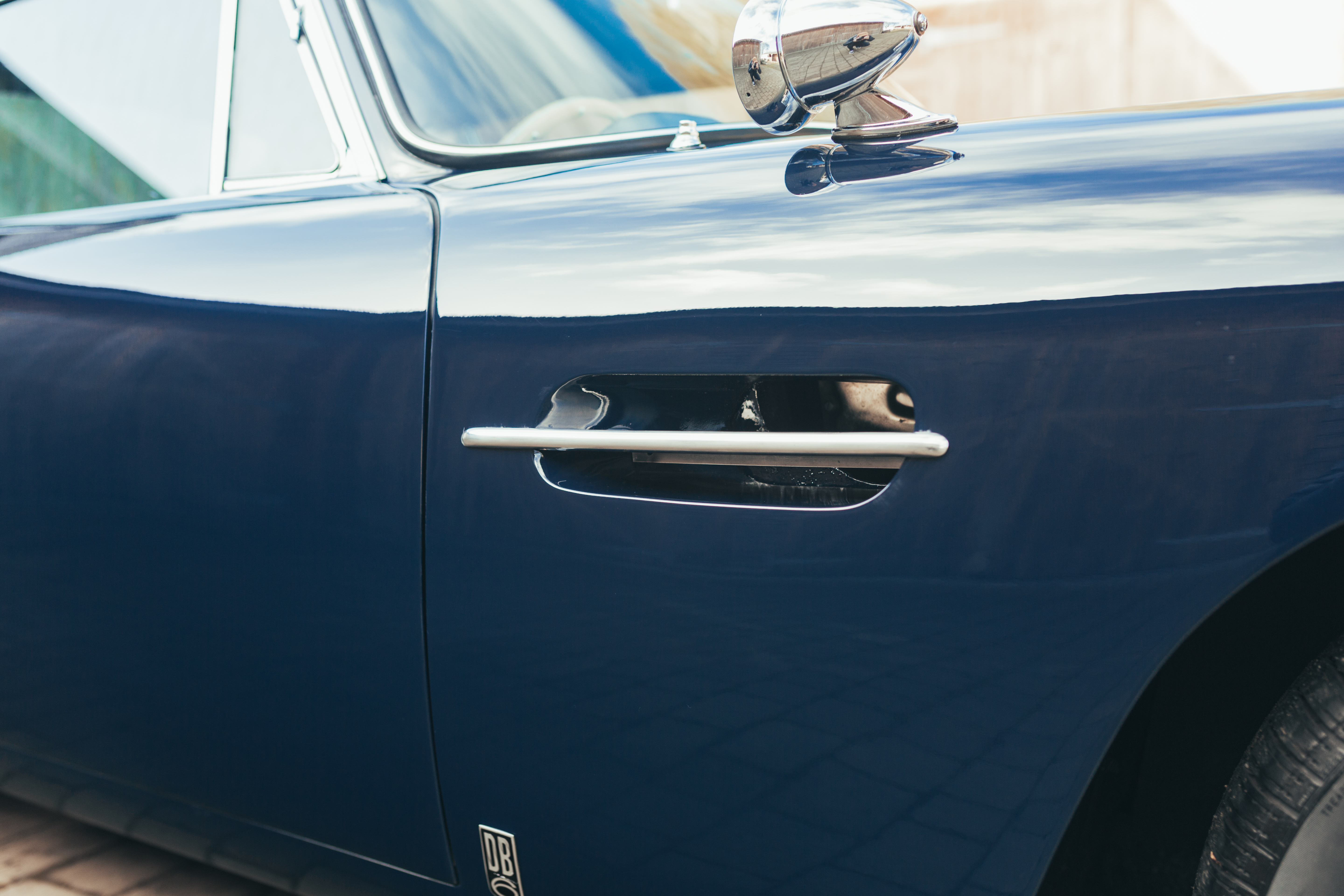 1967 ASTON MARTIN DB6