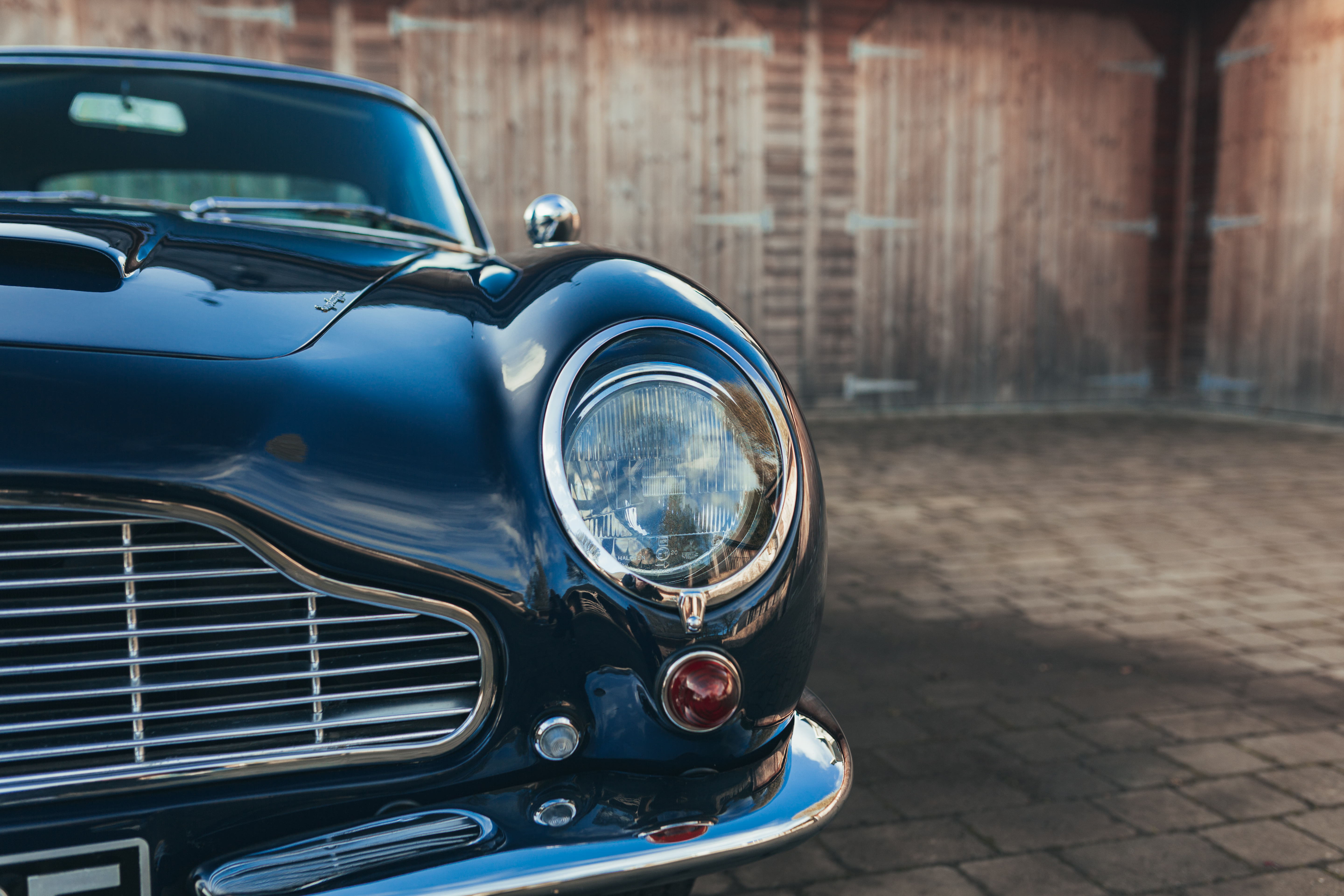 1967 ASTON MARTIN DB6