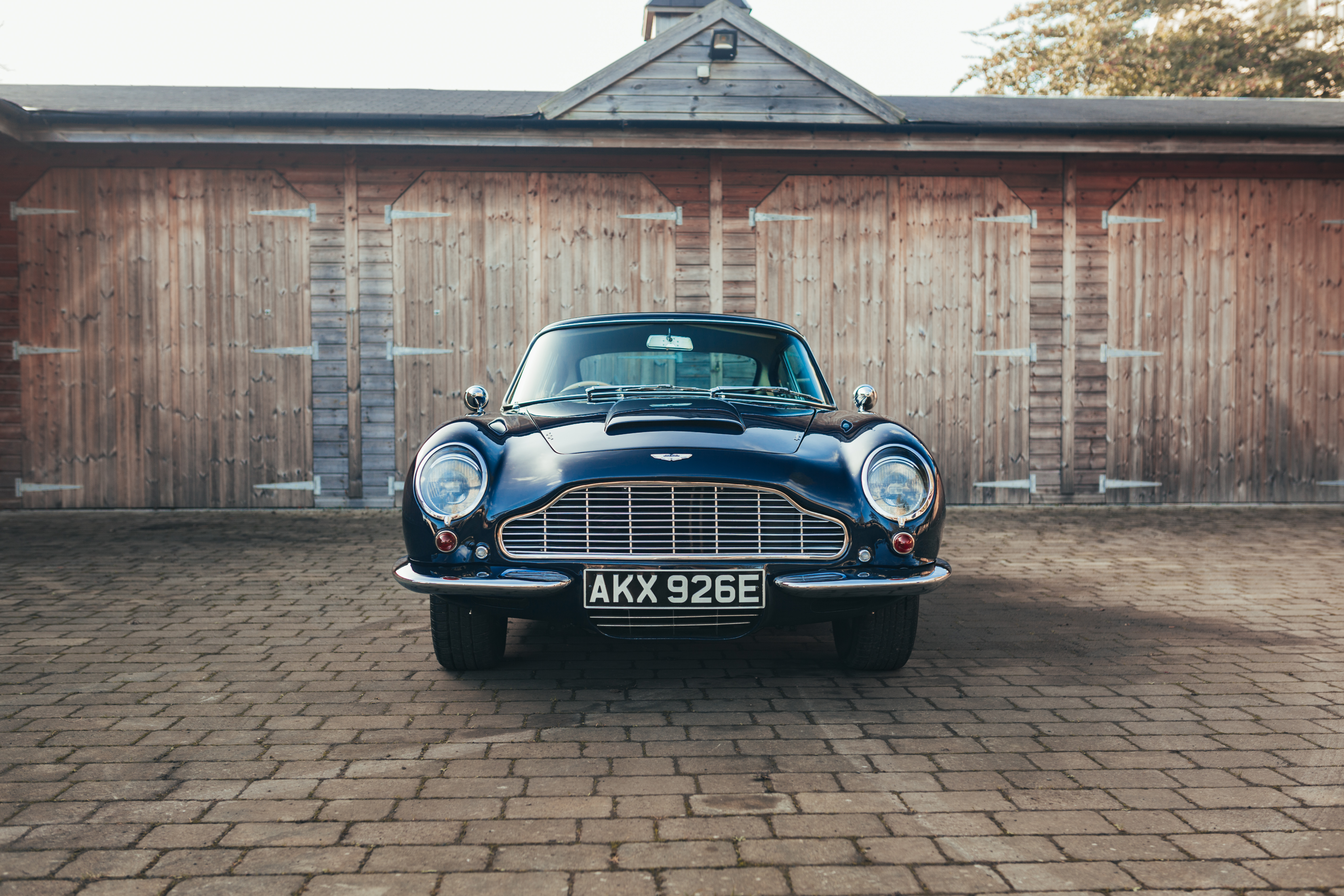1967 ASTON MARTIN DB6