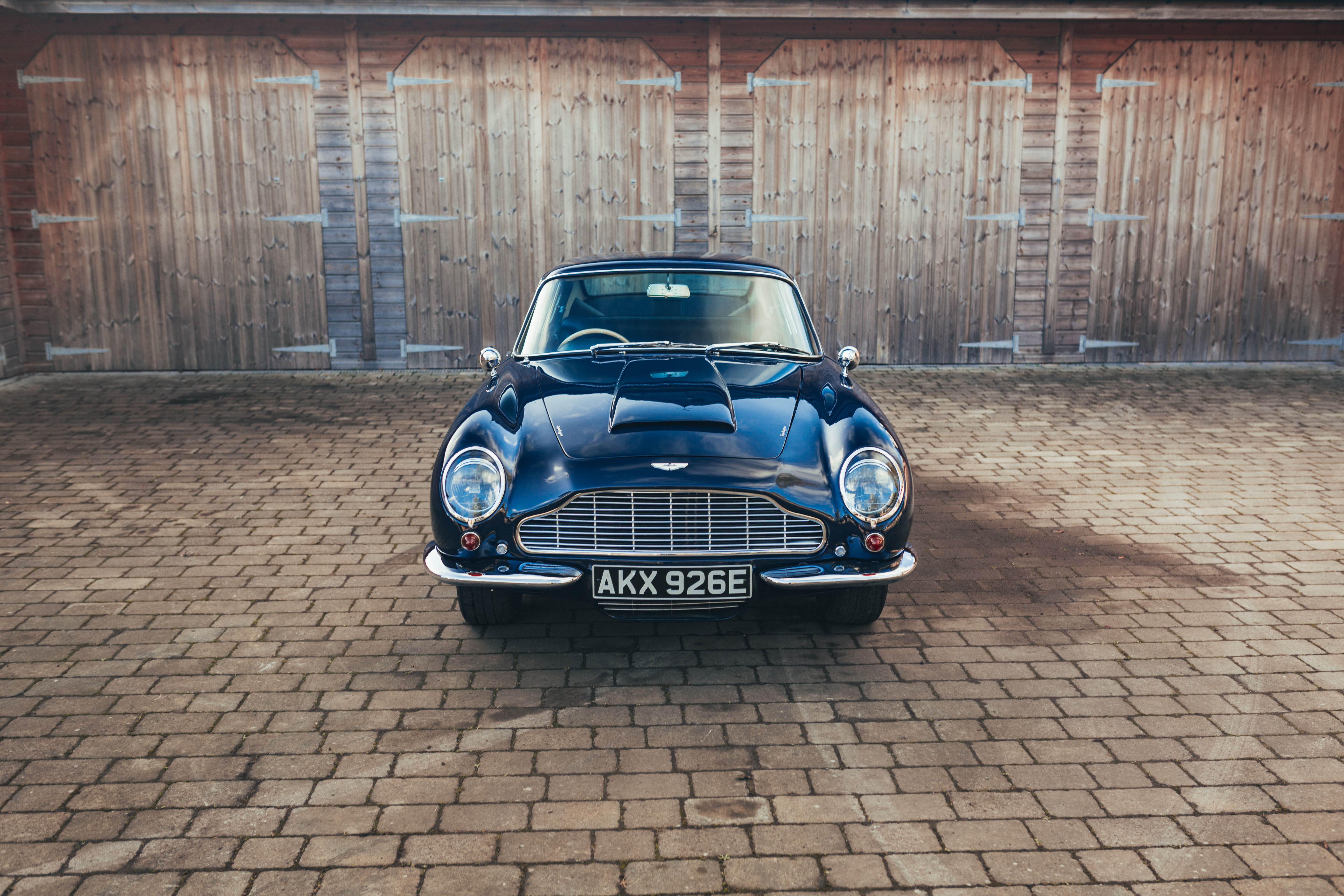 1967 ASTON MARTIN DB6