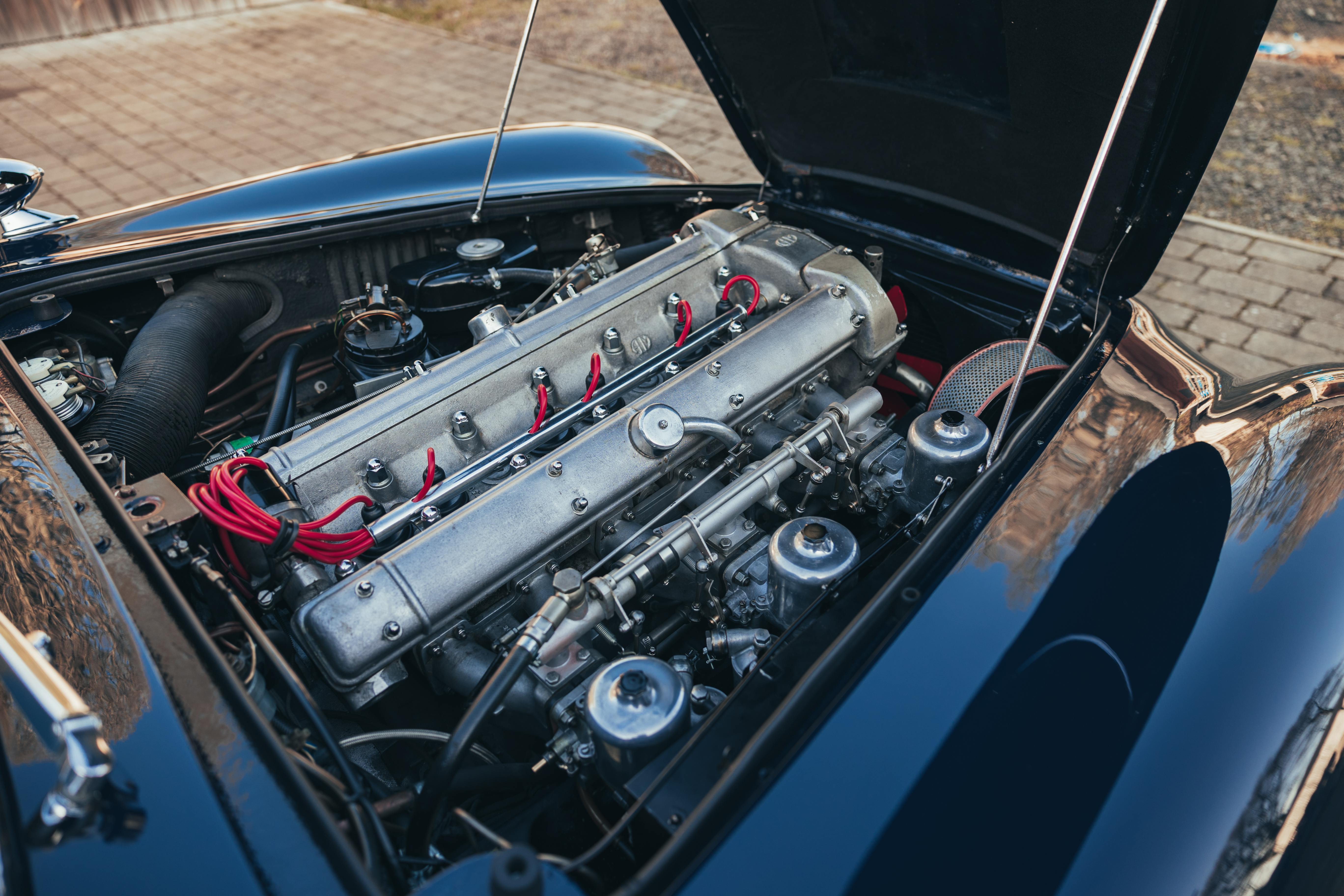 1967 ASTON MARTIN DB6