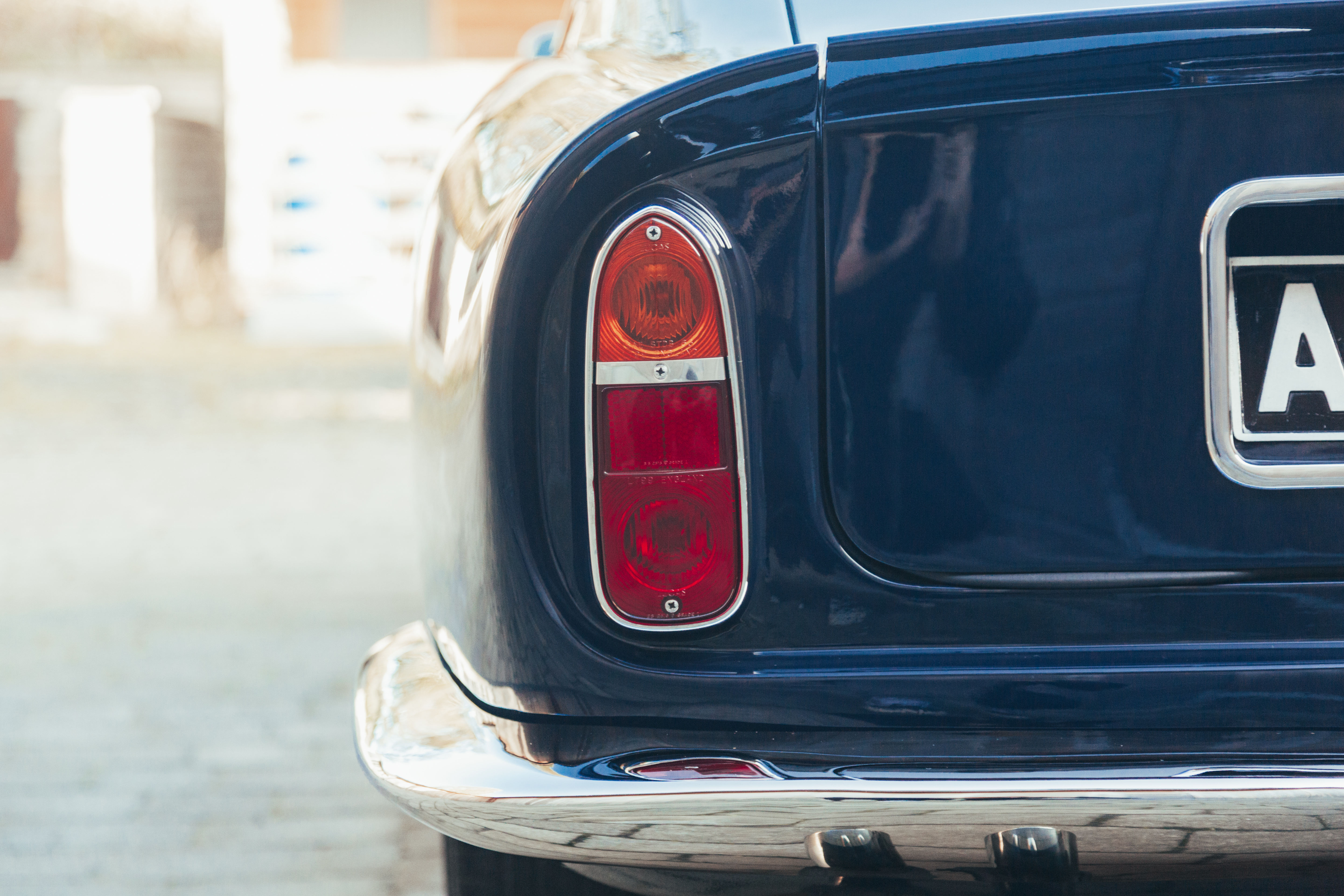 1967 ASTON MARTIN DB6