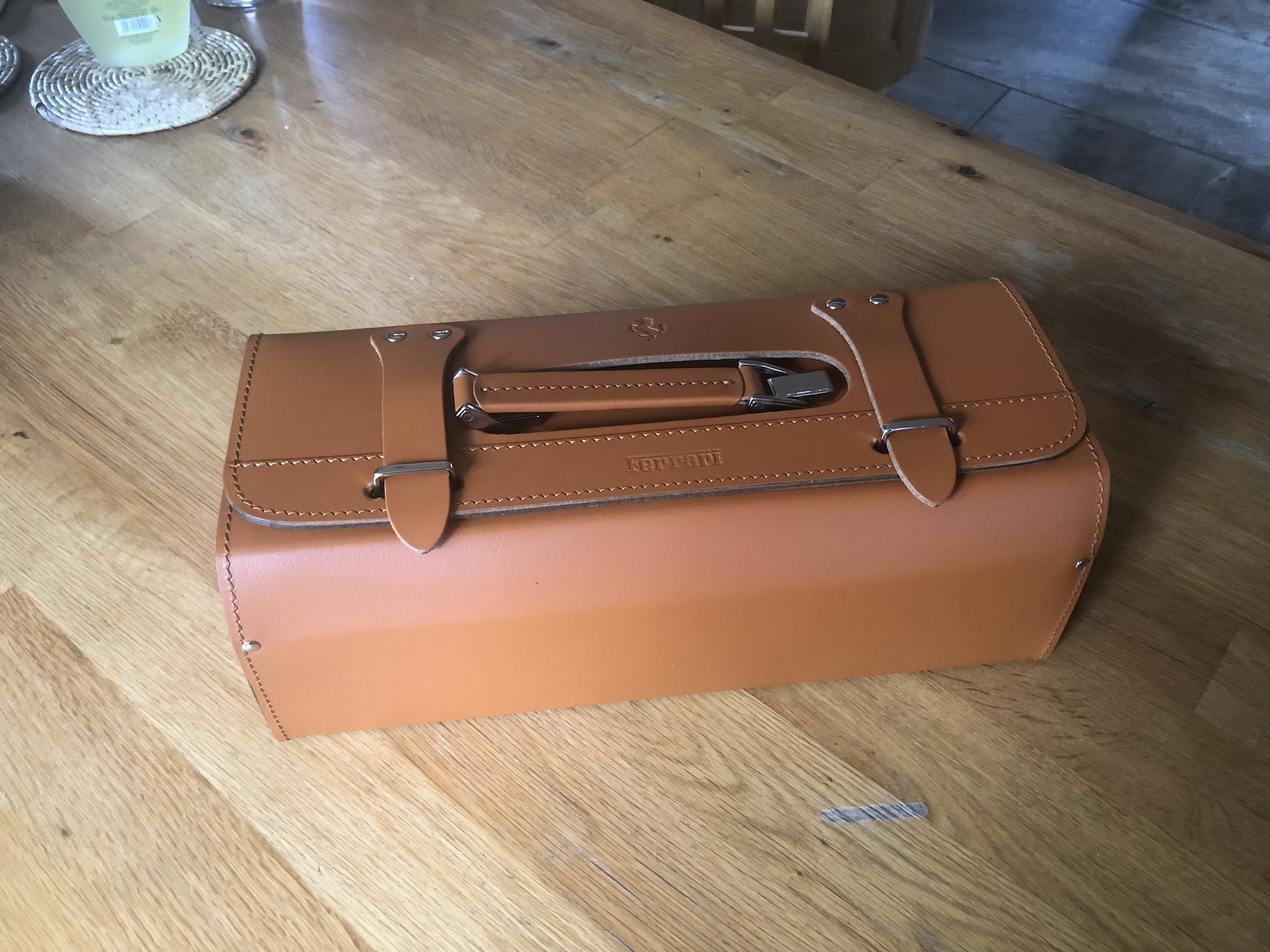 FERRARI F355 / 355 F1 TOOL KIT