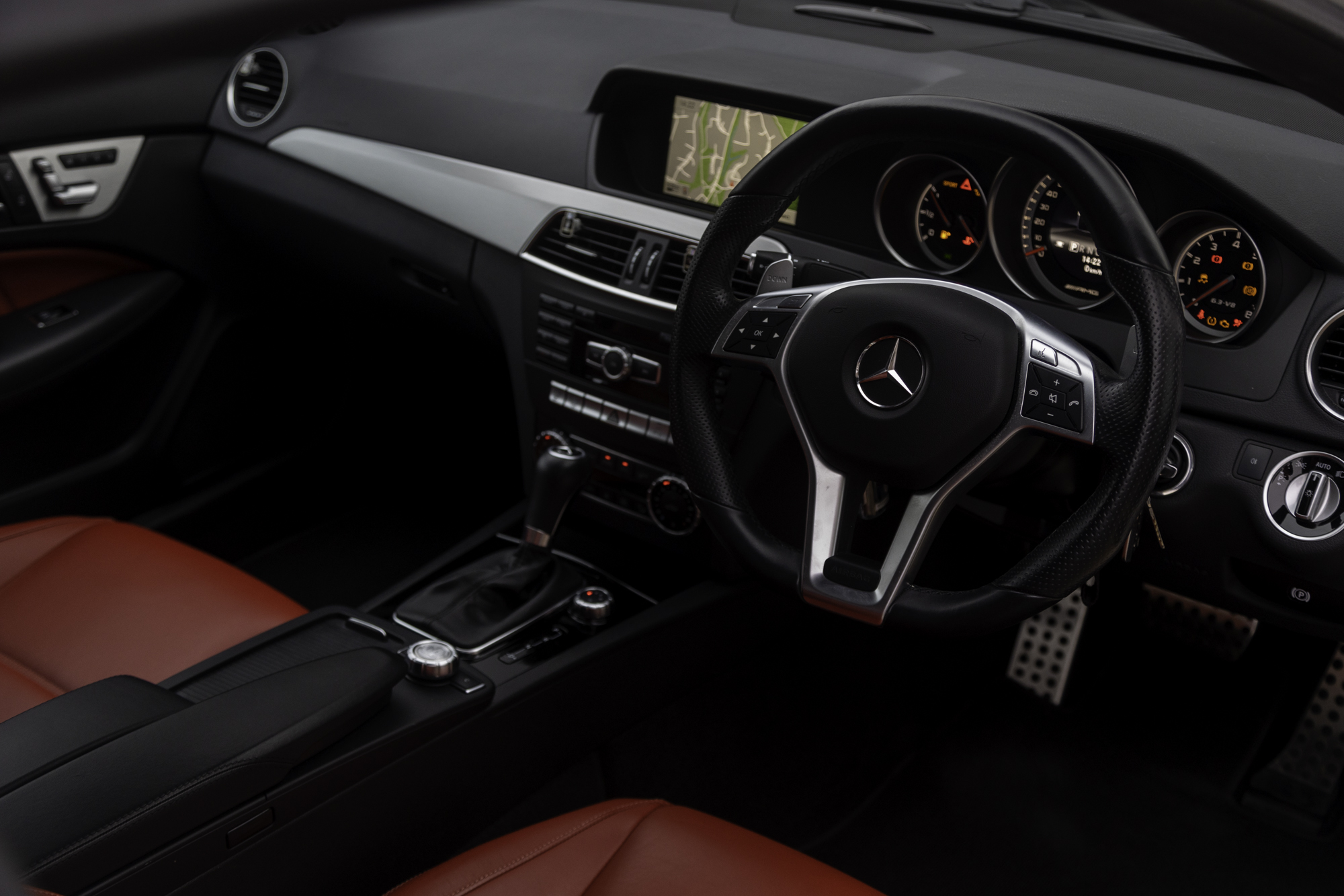 2013 MERCEDES-BENZ (W204) C63 AMG COUPE - 28,581 MILES