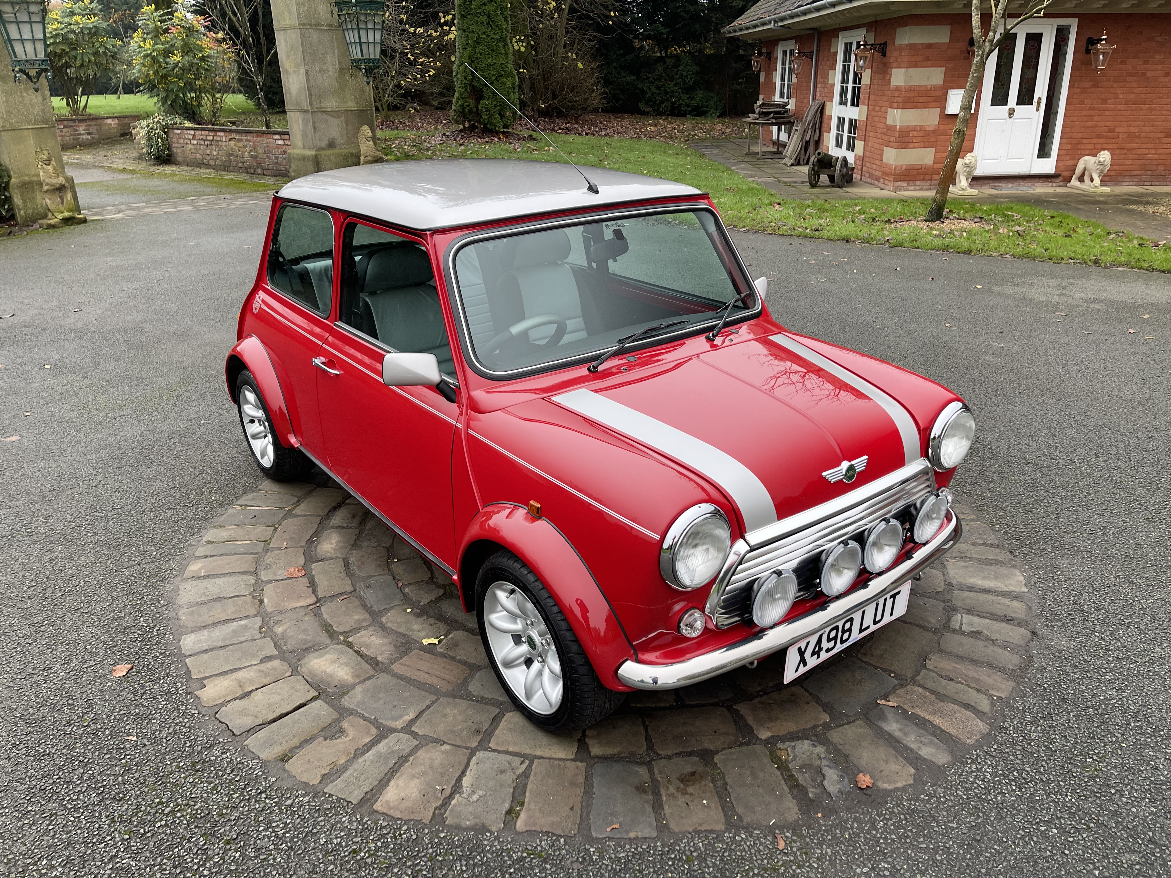 2001 ROVER MINI COOPER SPORT - 35 MILES