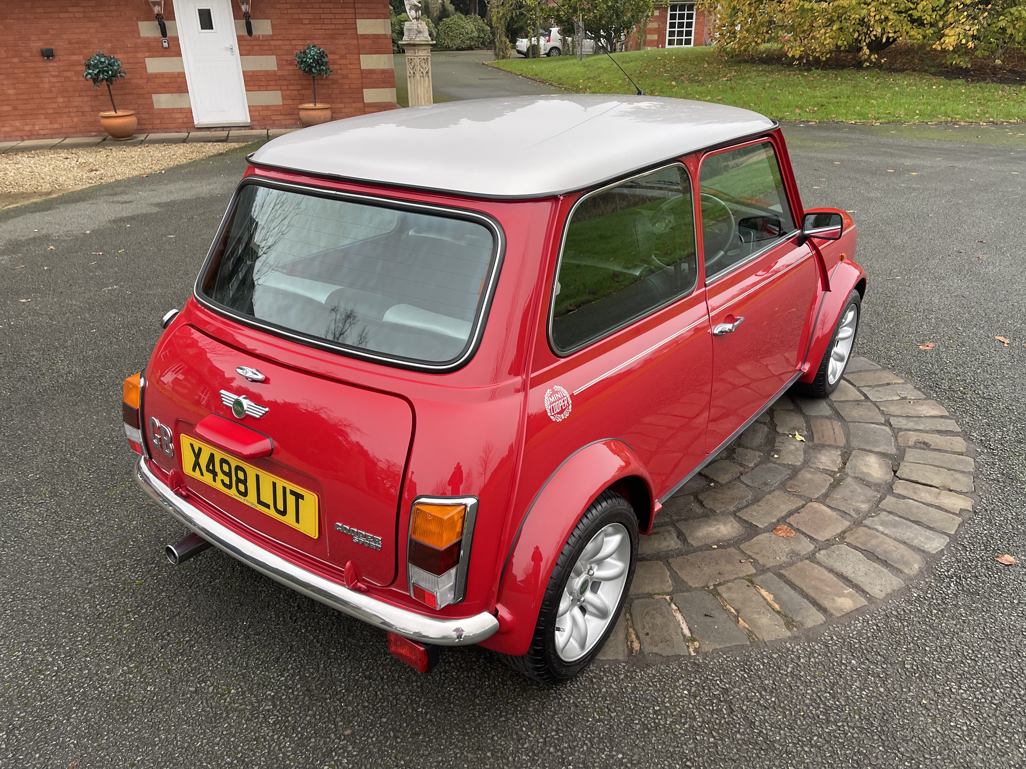 2001 ROVER MINI COOPER SPORT - 35 MILES