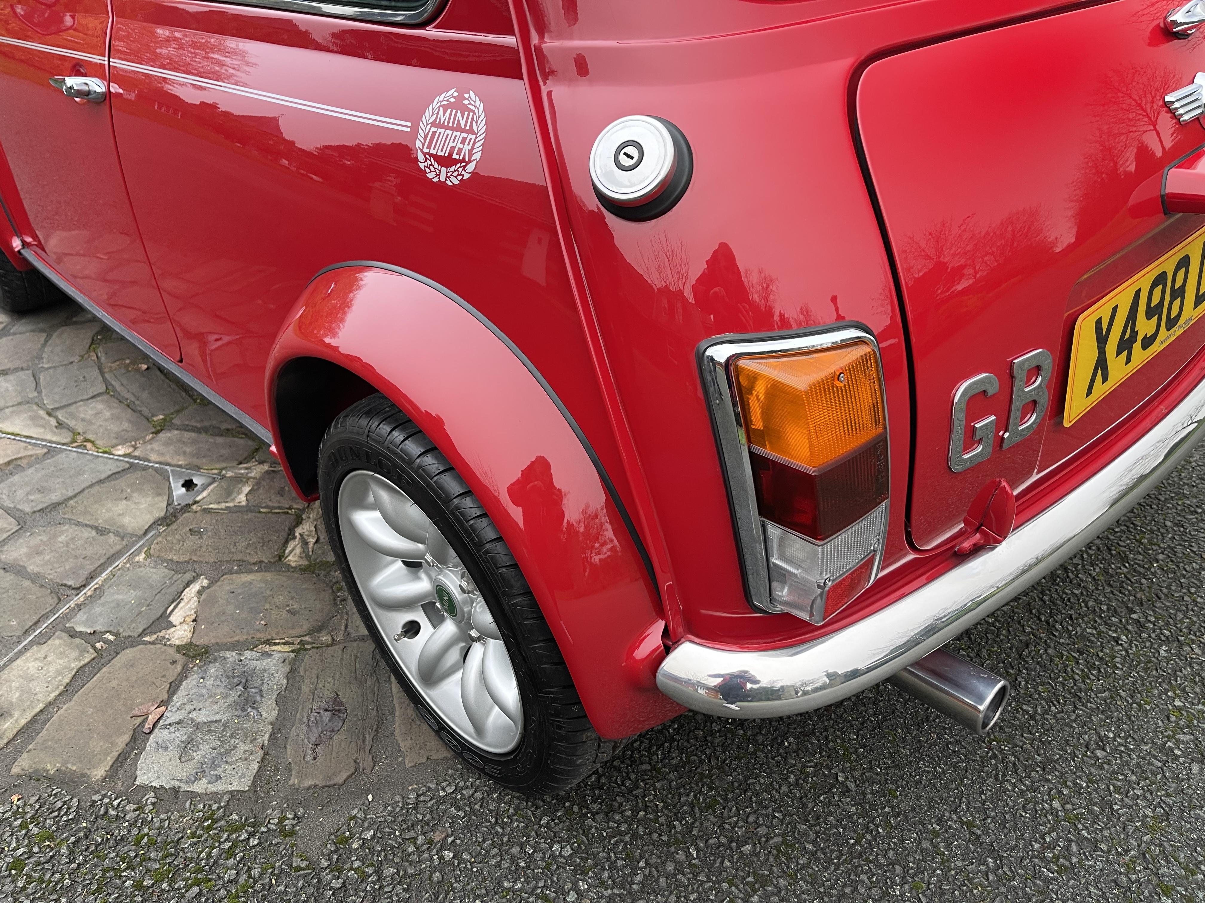 2001 ROVER MINI COOPER SPORT - 35 MILES