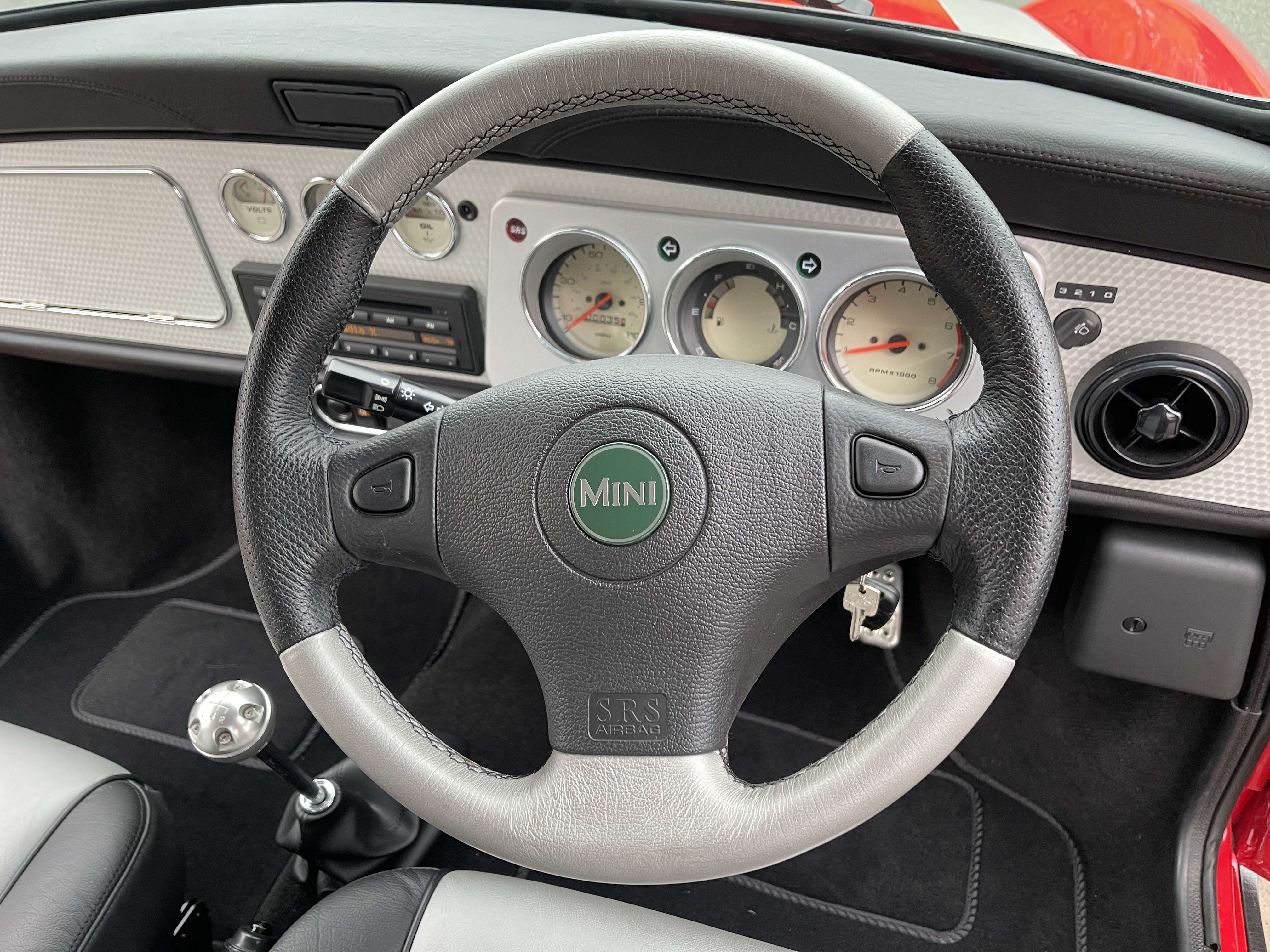 2001 ROVER MINI COOPER SPORT - 35 MILES