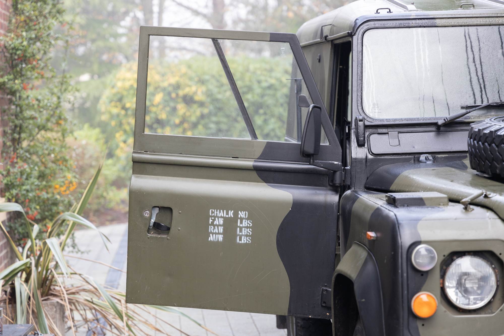 1987 LAND ROVER 110 - EX MILITARY