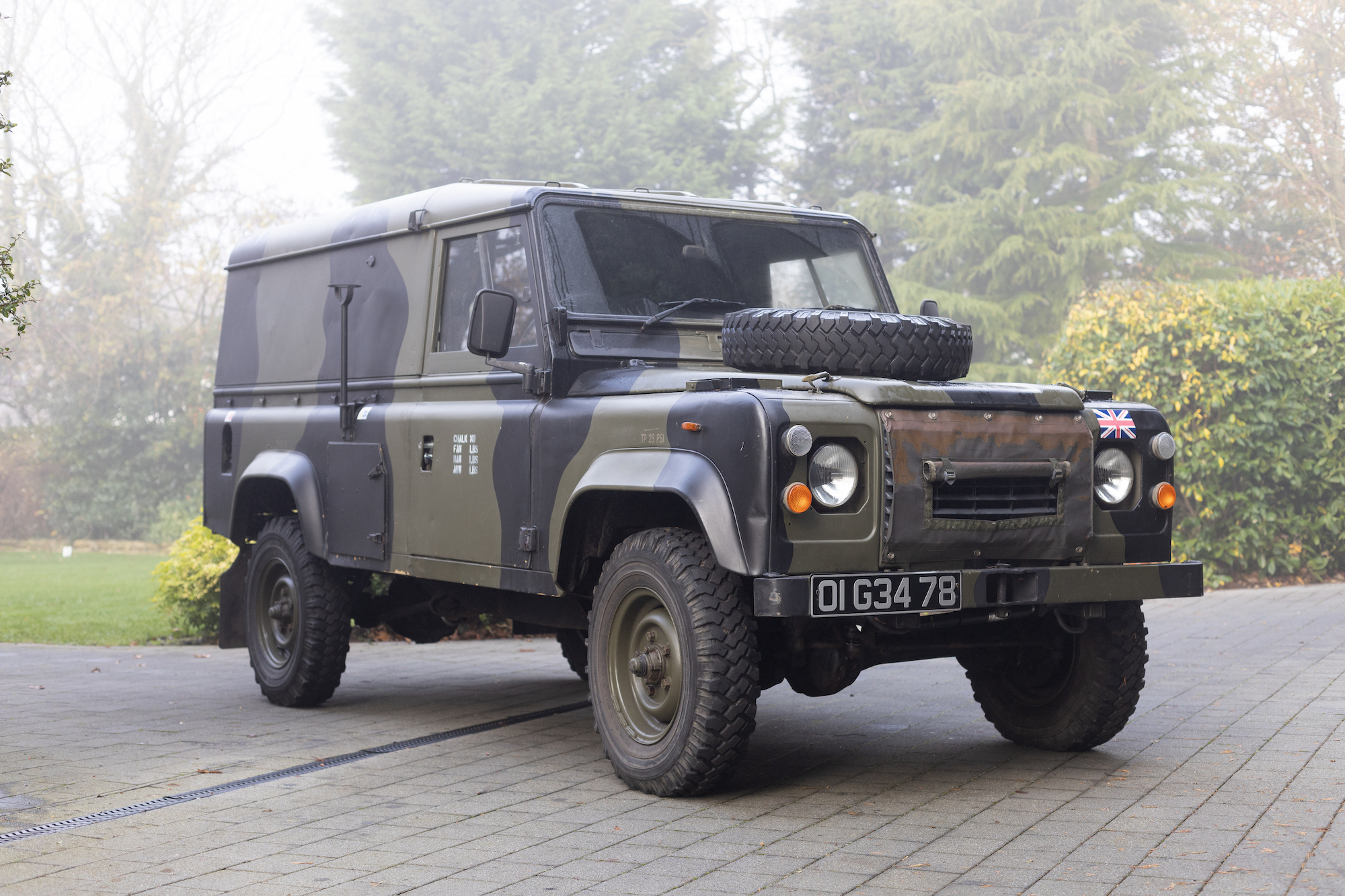 1987 LAND ROVER 110 - EX MILITARY