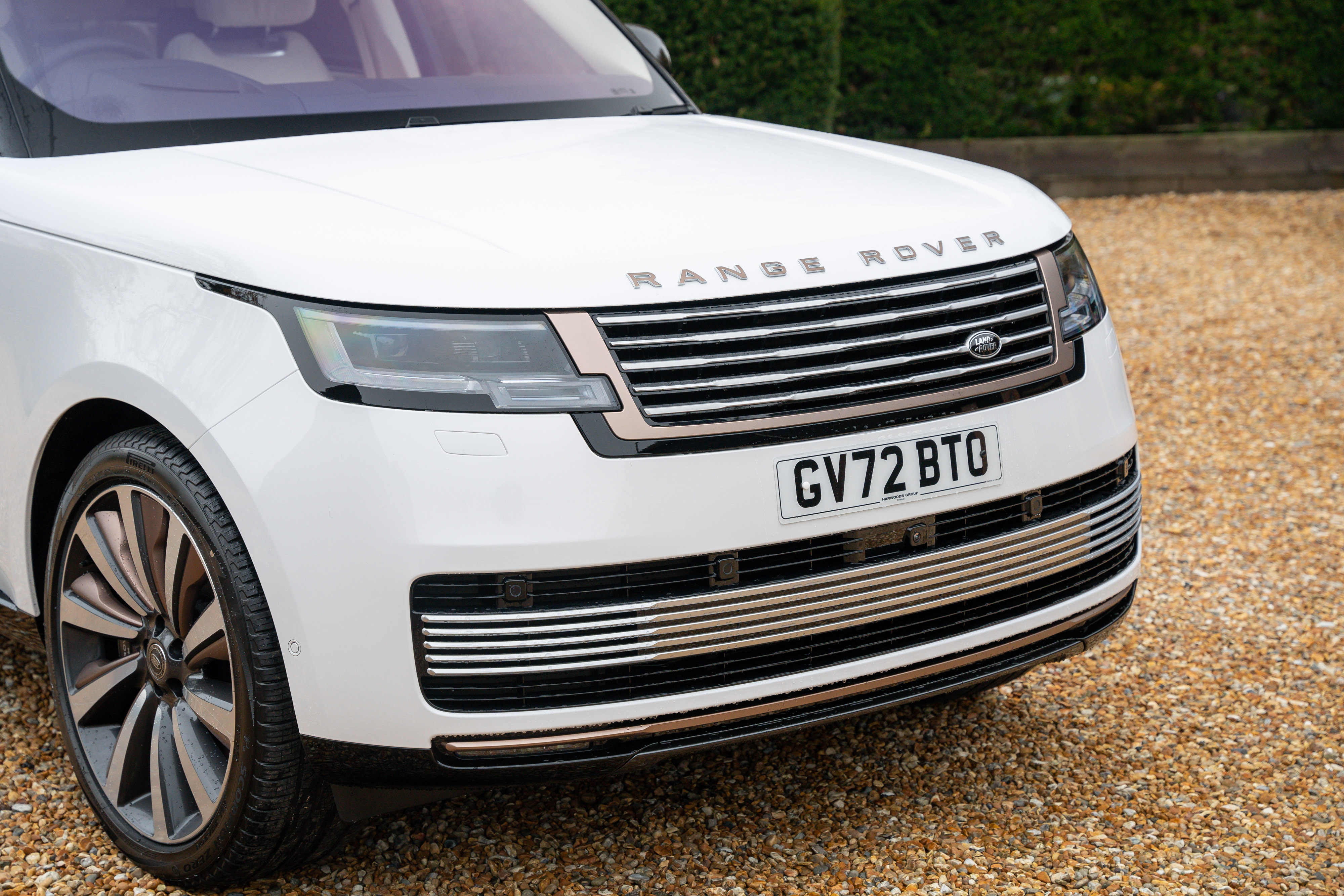 2022 RANGE ROVER SV SERENITY - 50 MILES