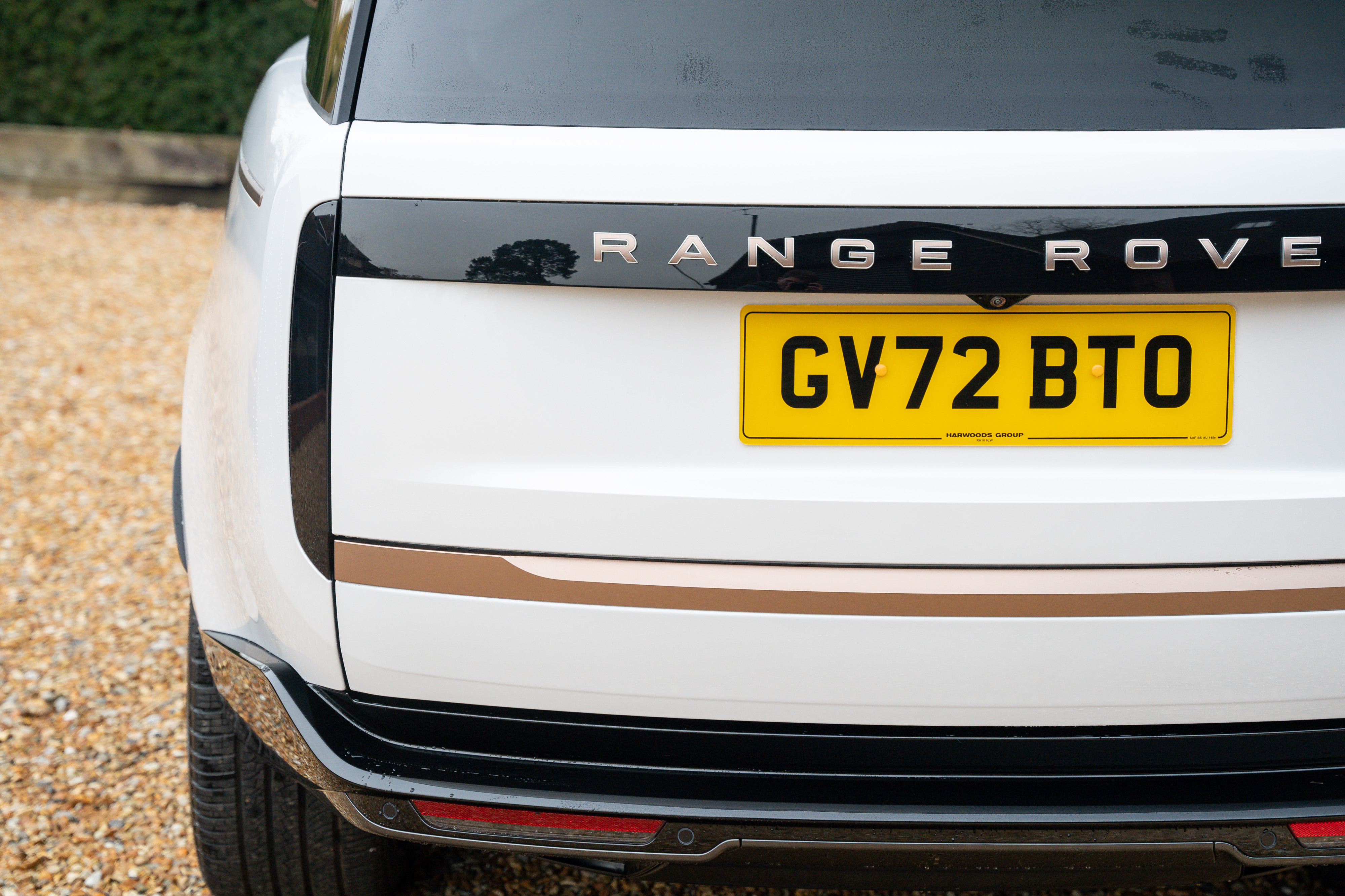 2022 RANGE ROVER SV SERENITY - 50 MILES