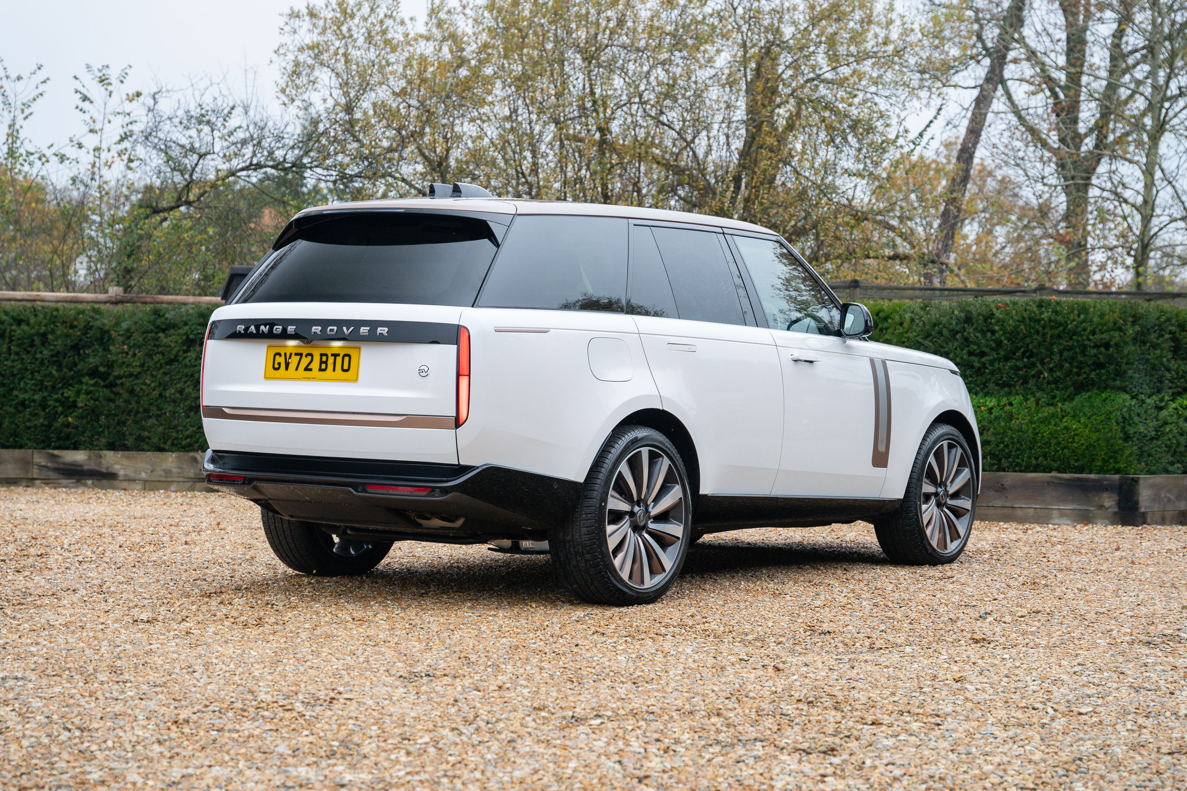 2022 RANGE ROVER SV SERENITY - 50 MILES