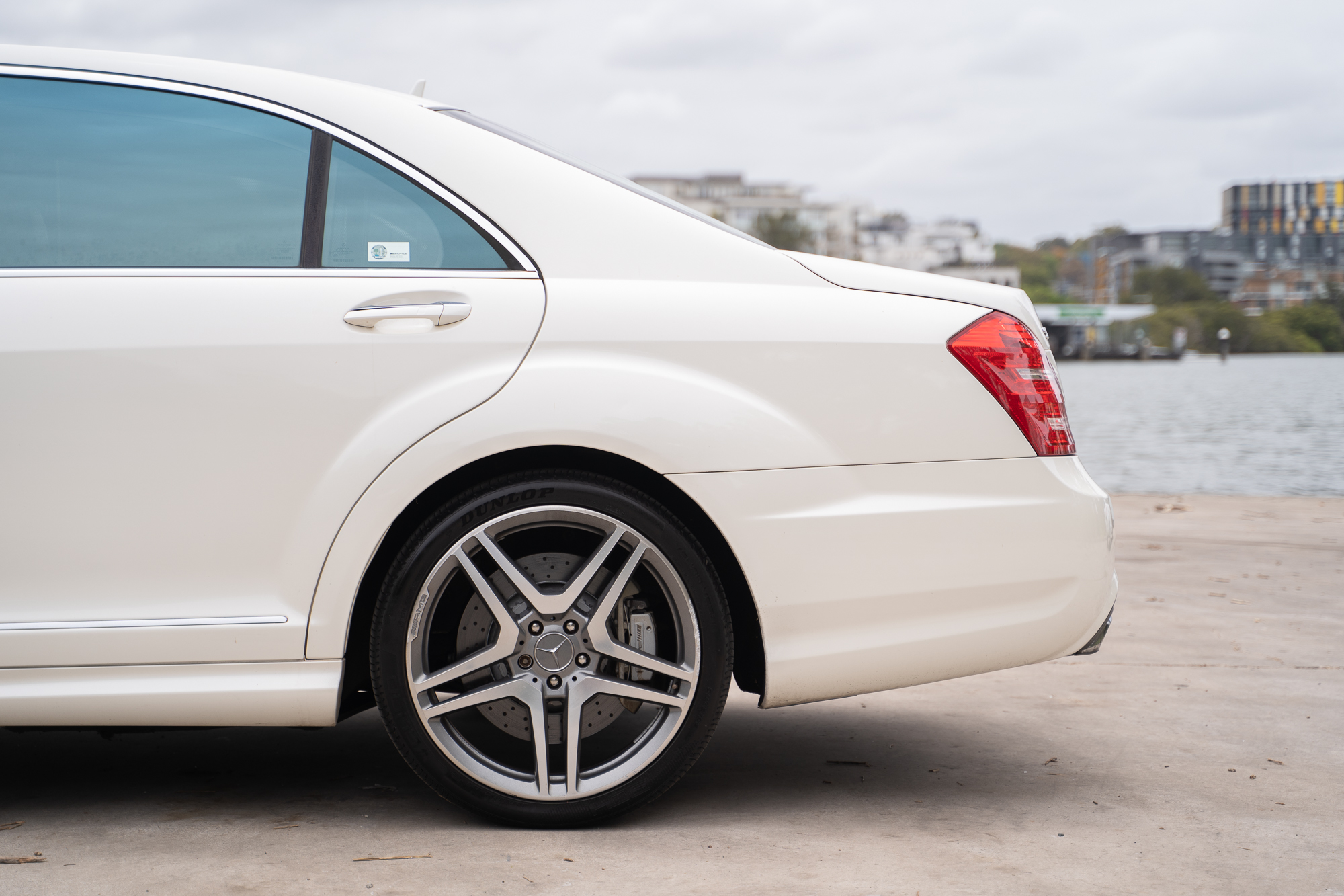 2011 MERCEDES-BENZ (W221) S63 AMG L