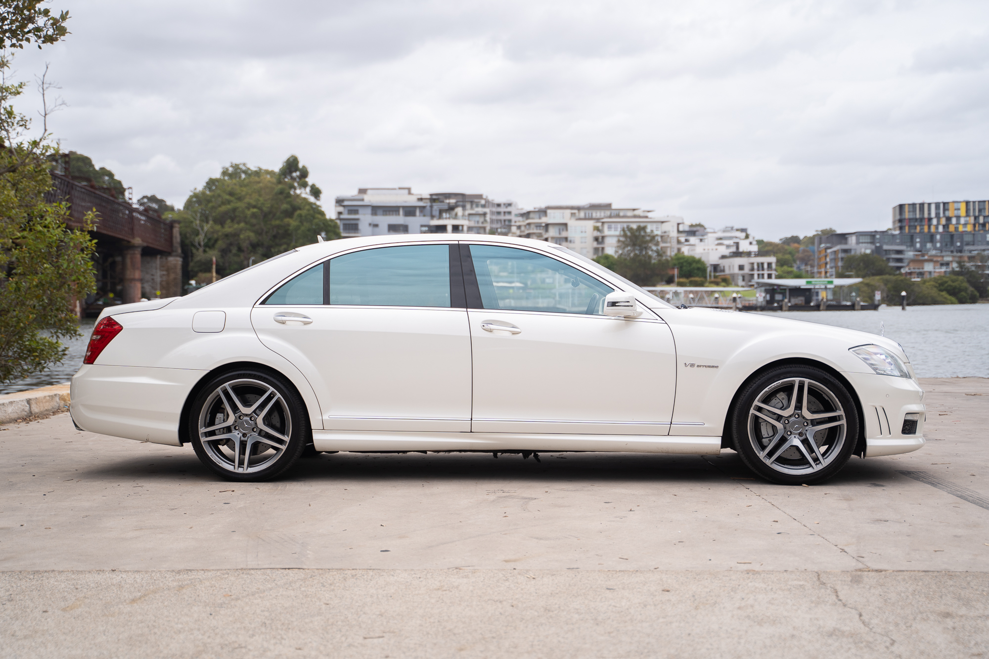 2011 MERCEDES-BENZ (W221) S63 AMG L