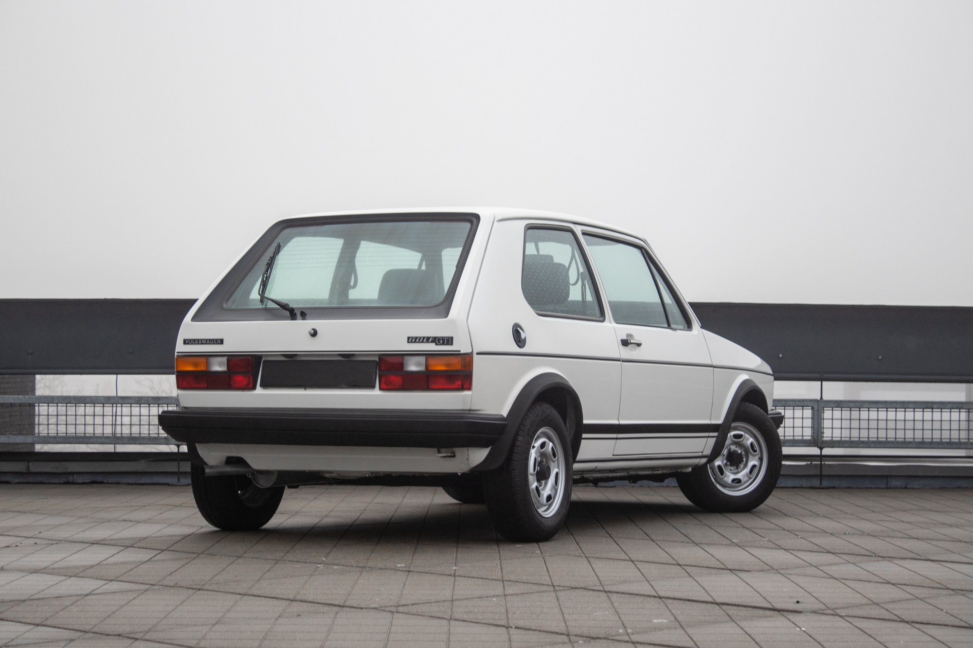 1981 VOLKSWAGEN GOLF (MK1) GTI