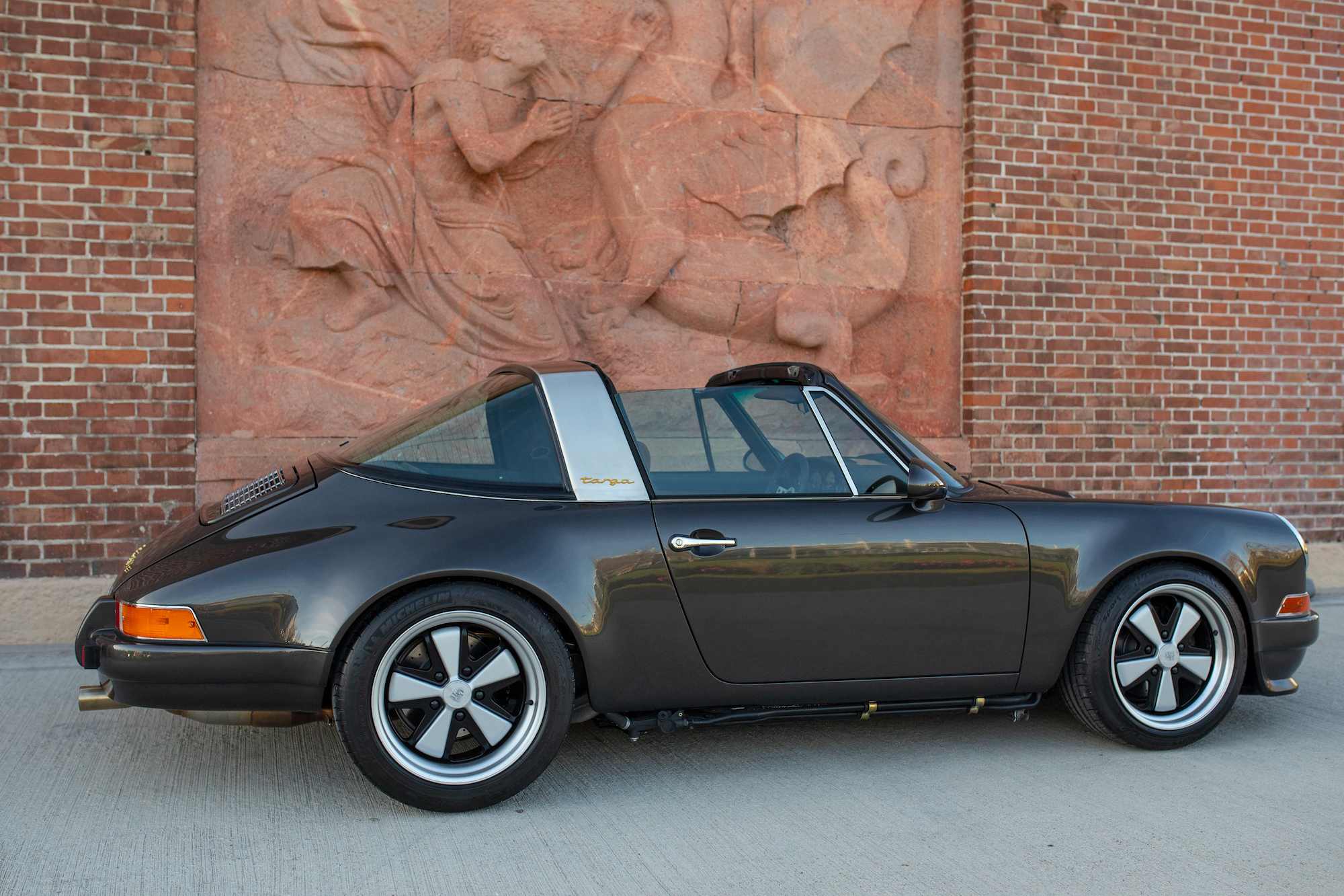 1990 Porsche 911 (964) Targa - Backdate for sale by auction in Munich ...