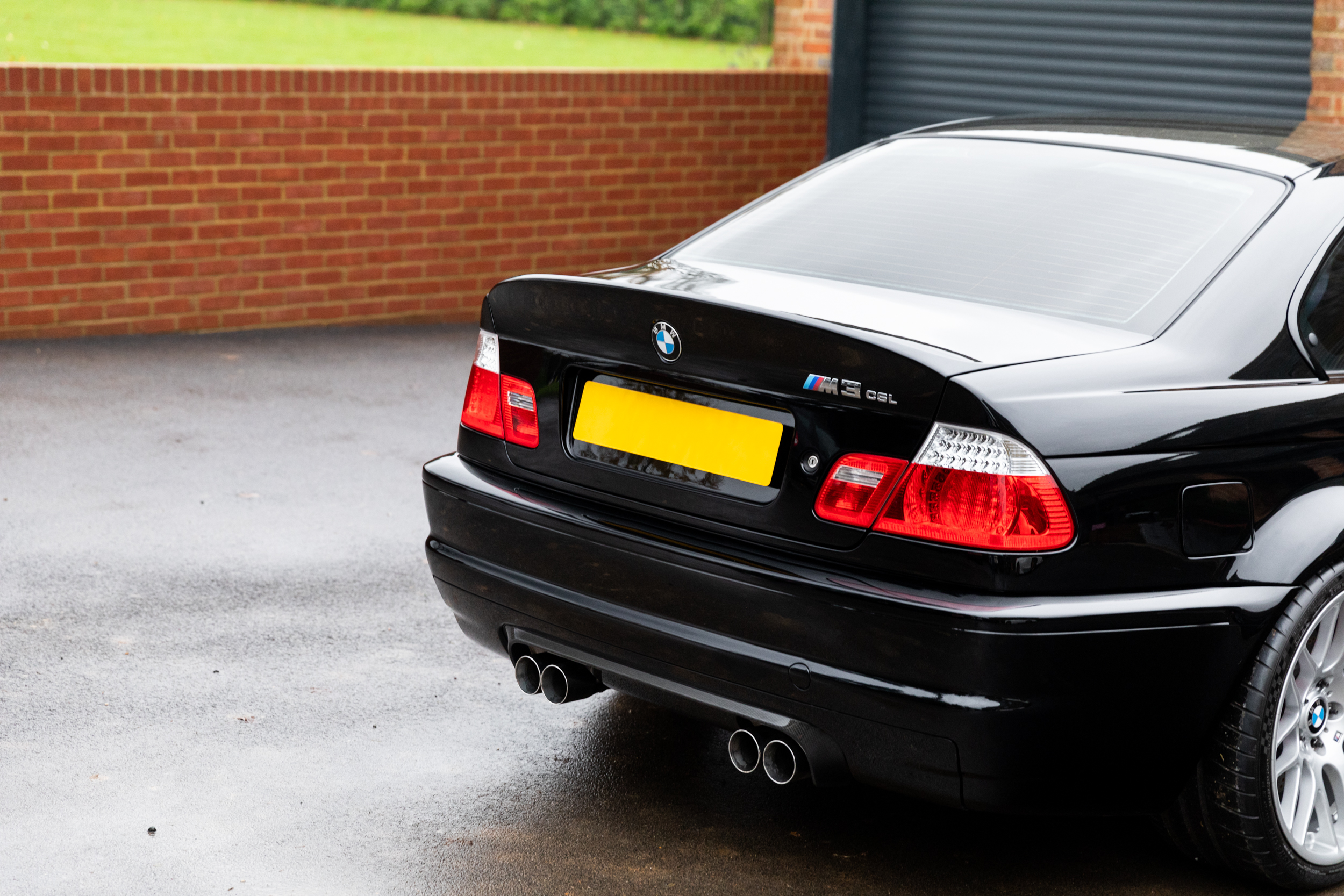 2003 BMW (E46) M3 CSL