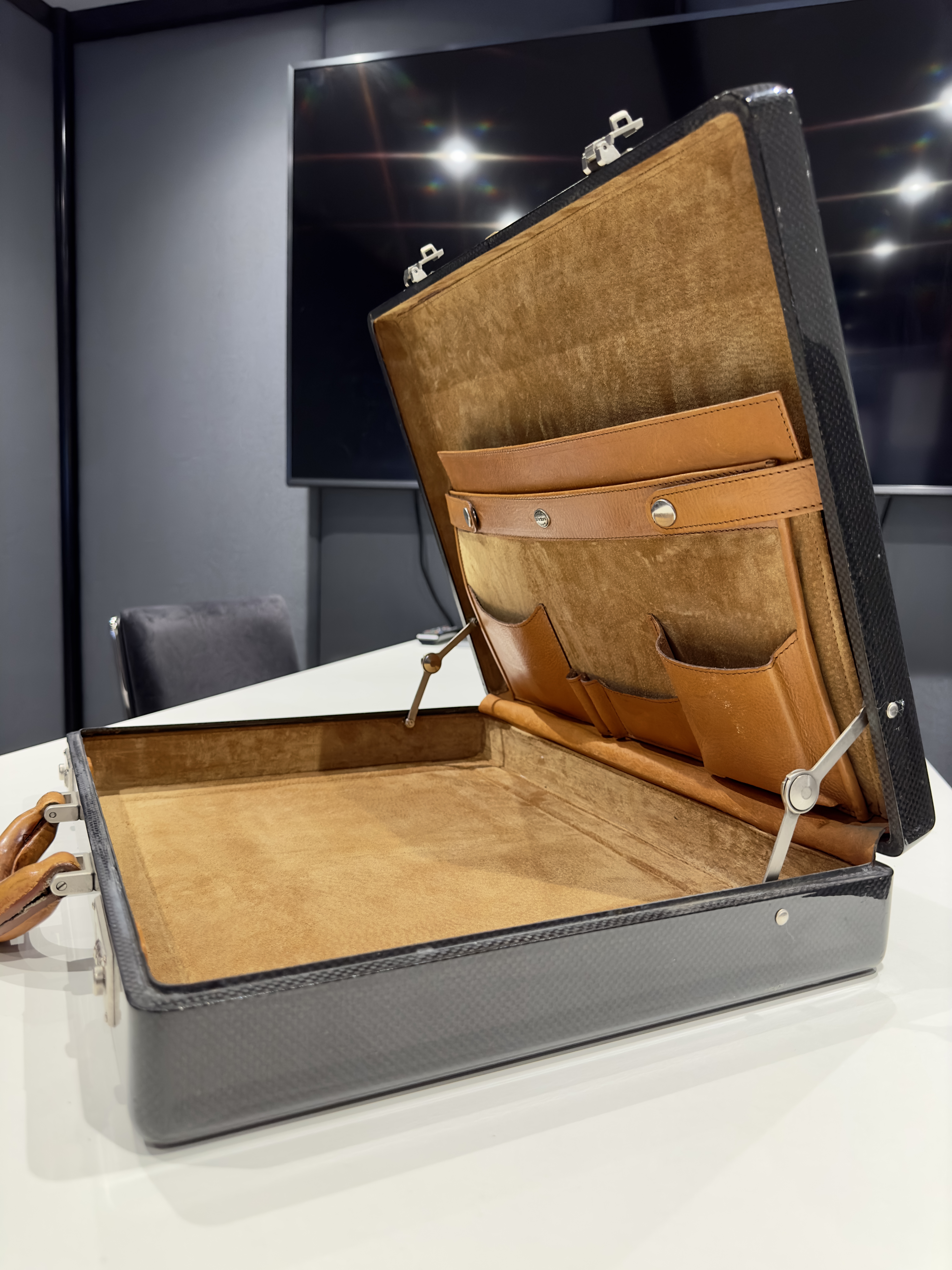 SCHEDONI CARBON FIBRE BRIEFCASE