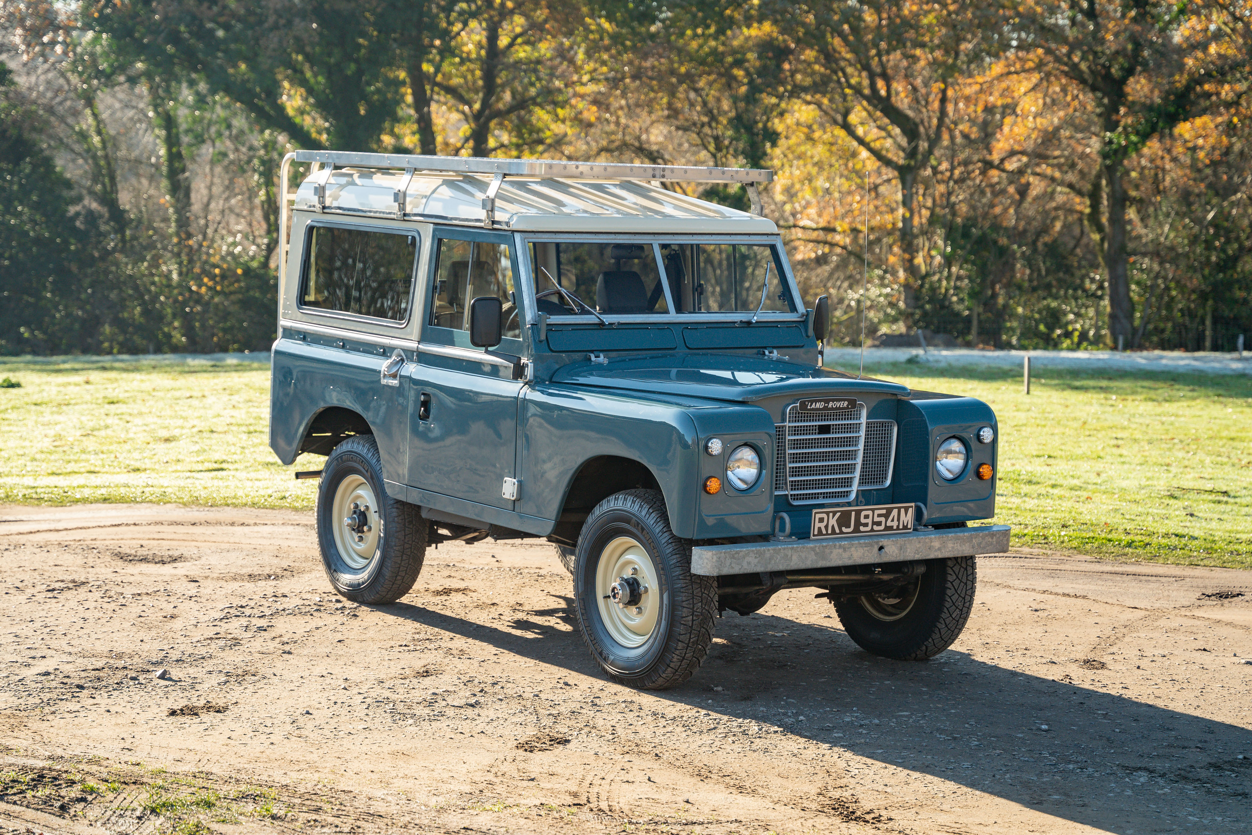 1974 LAND ROVER SERIES III 88"