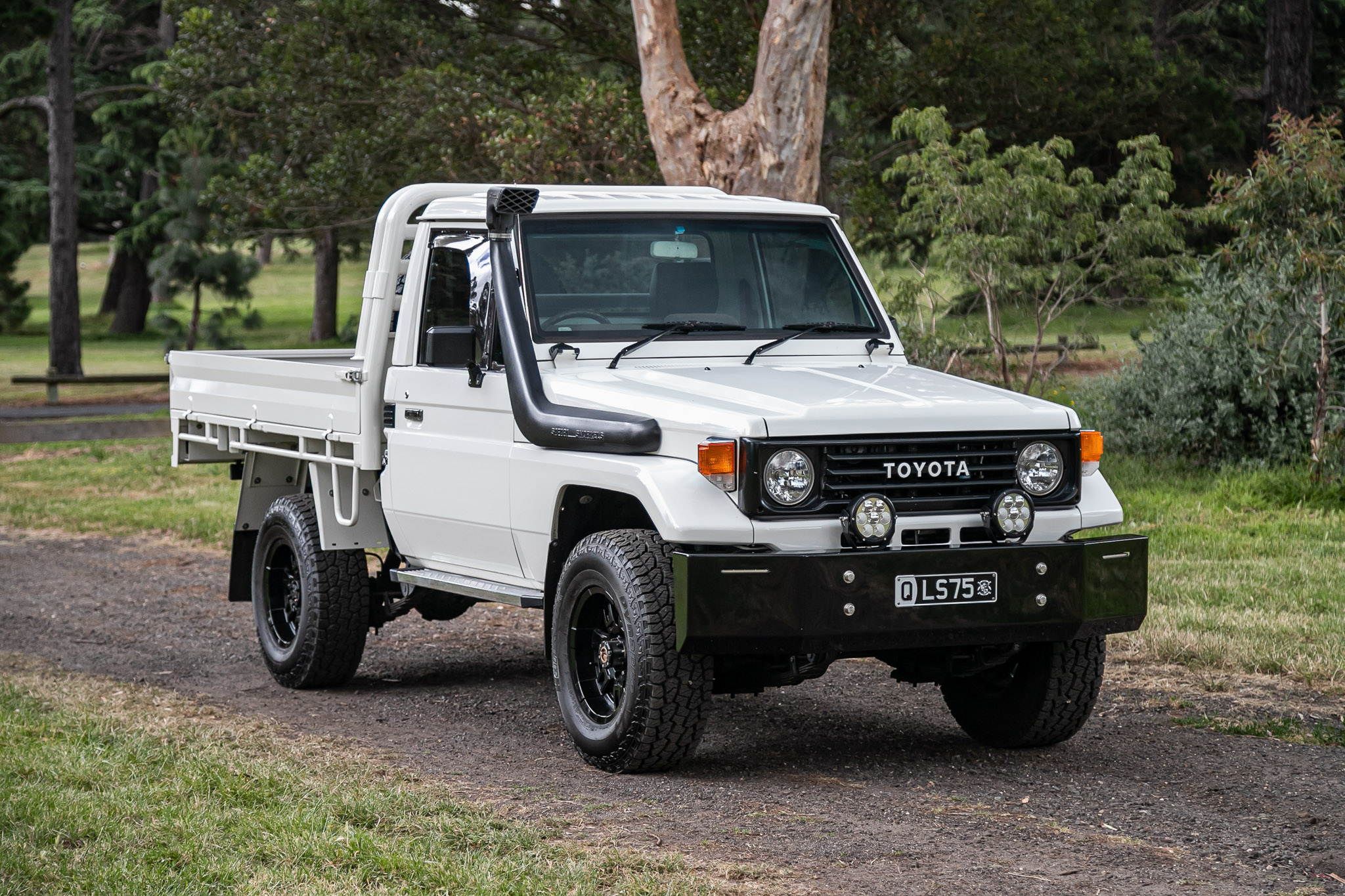 1990 TOYOTA FJ75 LAND CRUISER PICK UP - LS1 V8