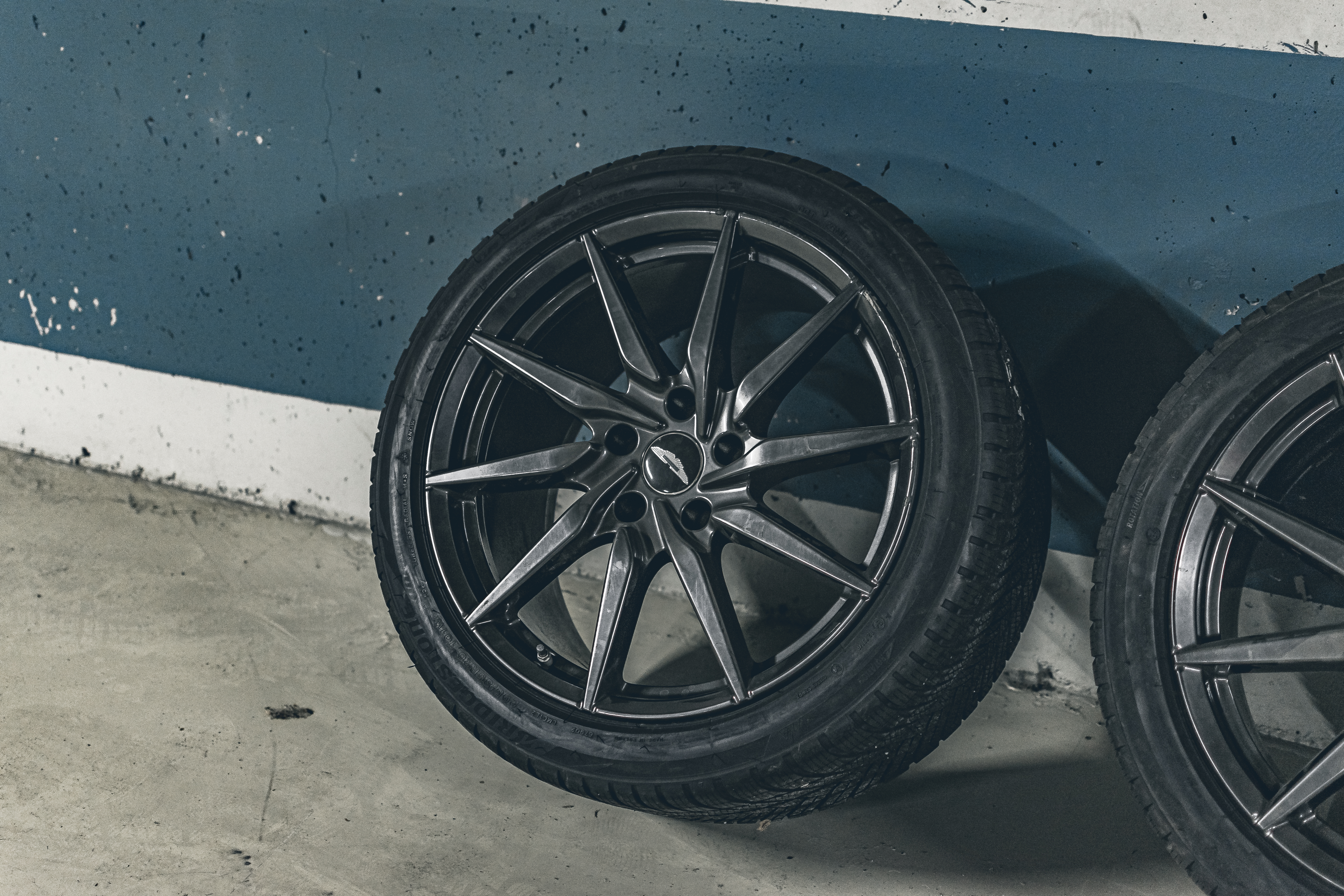 SET OF ASTON MARTIN DB11 WHEELS AND WINTER TYRES for sale by auction in ...