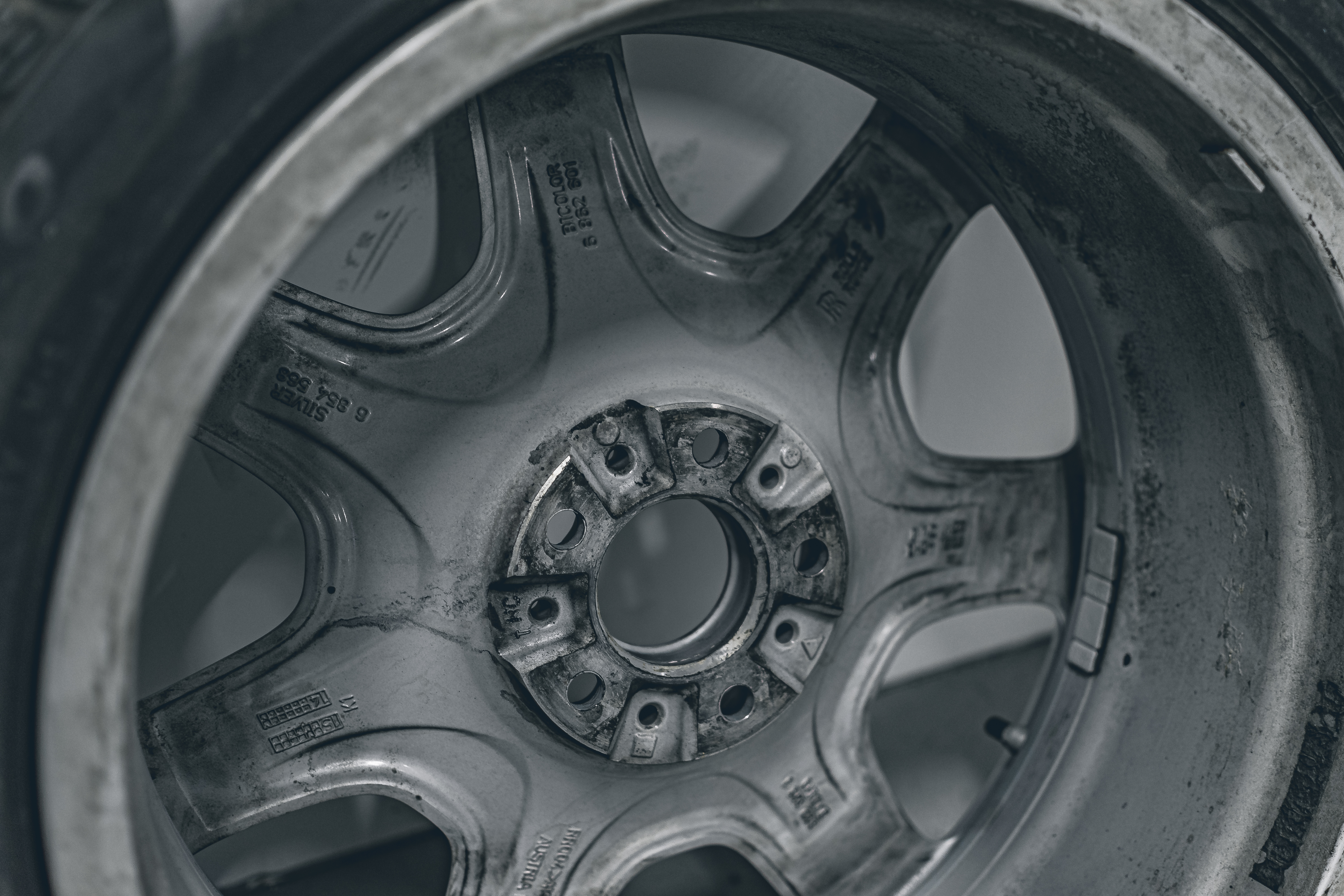 SET OF ROLLS-ROYCE WRAITH / GHOST WHEELS AND TYRES