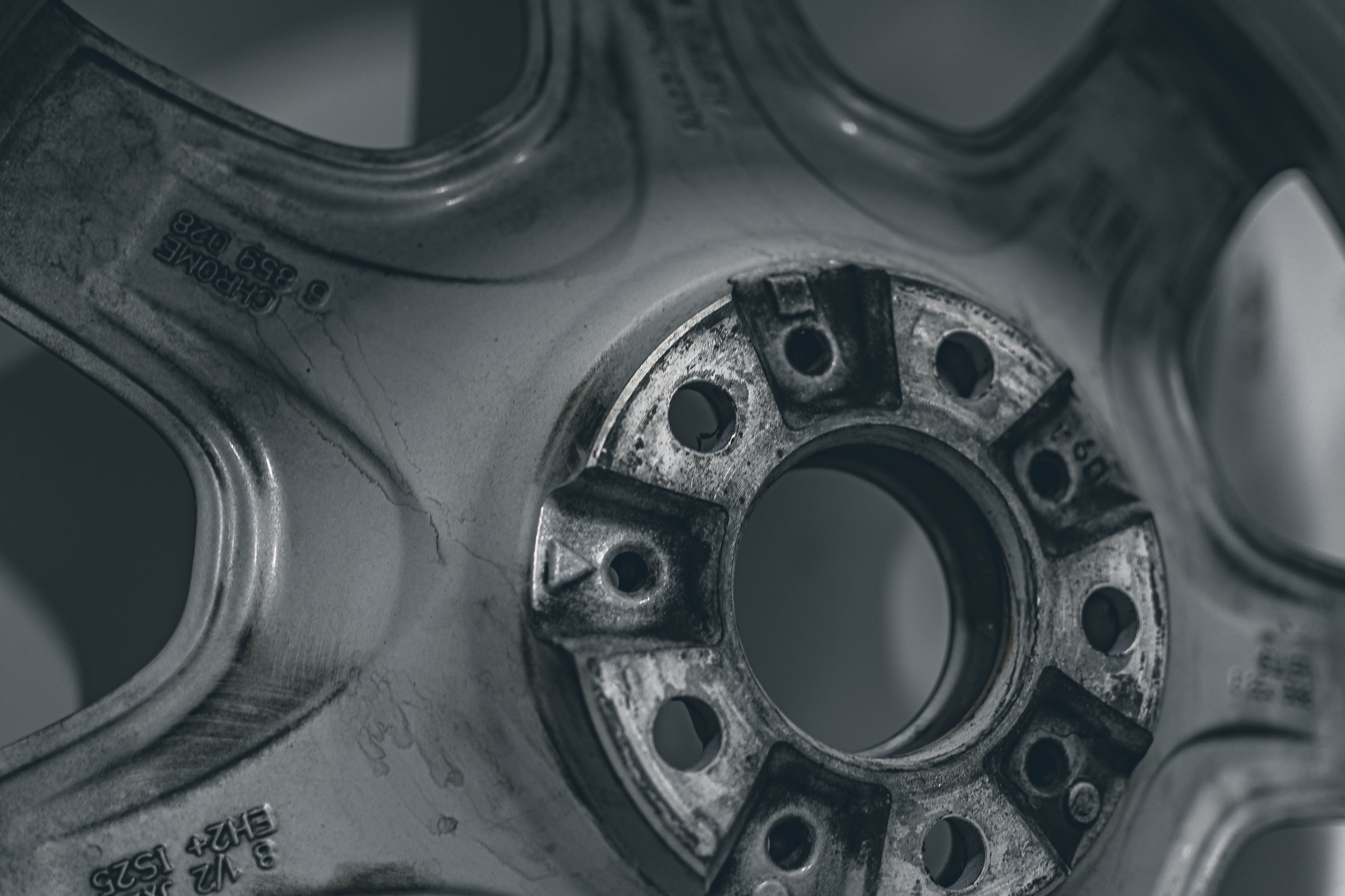 SET OF ROLLS-ROYCE WRAITH / GHOST WHEELS AND TYRES