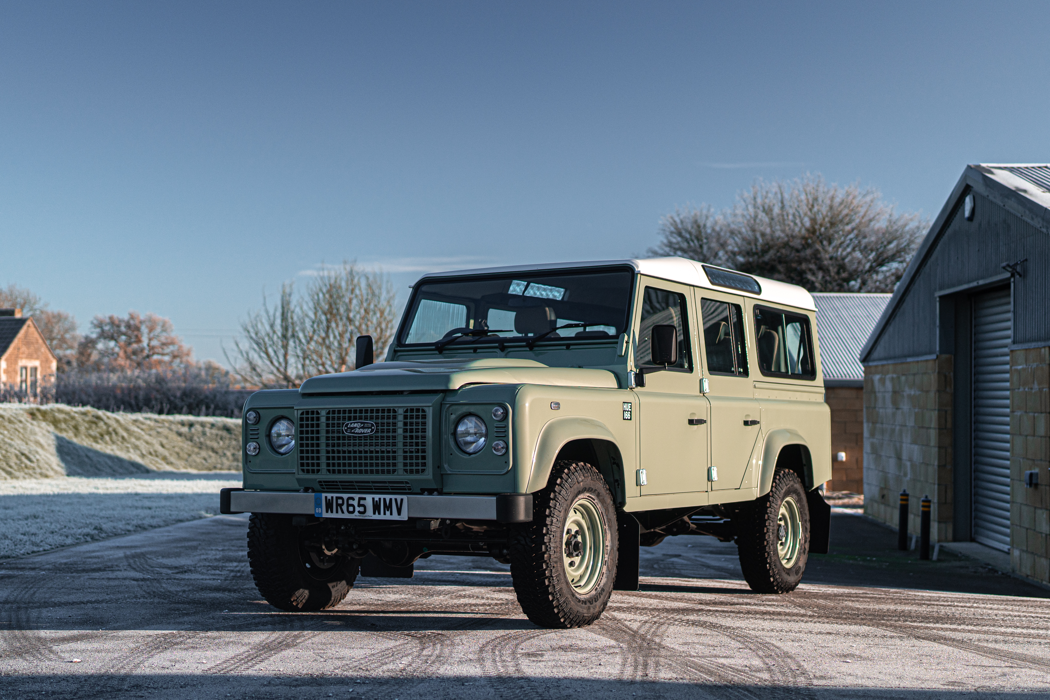 2015 LAND ROVER DEFENDER 110 HERITAGE - 45 MILES