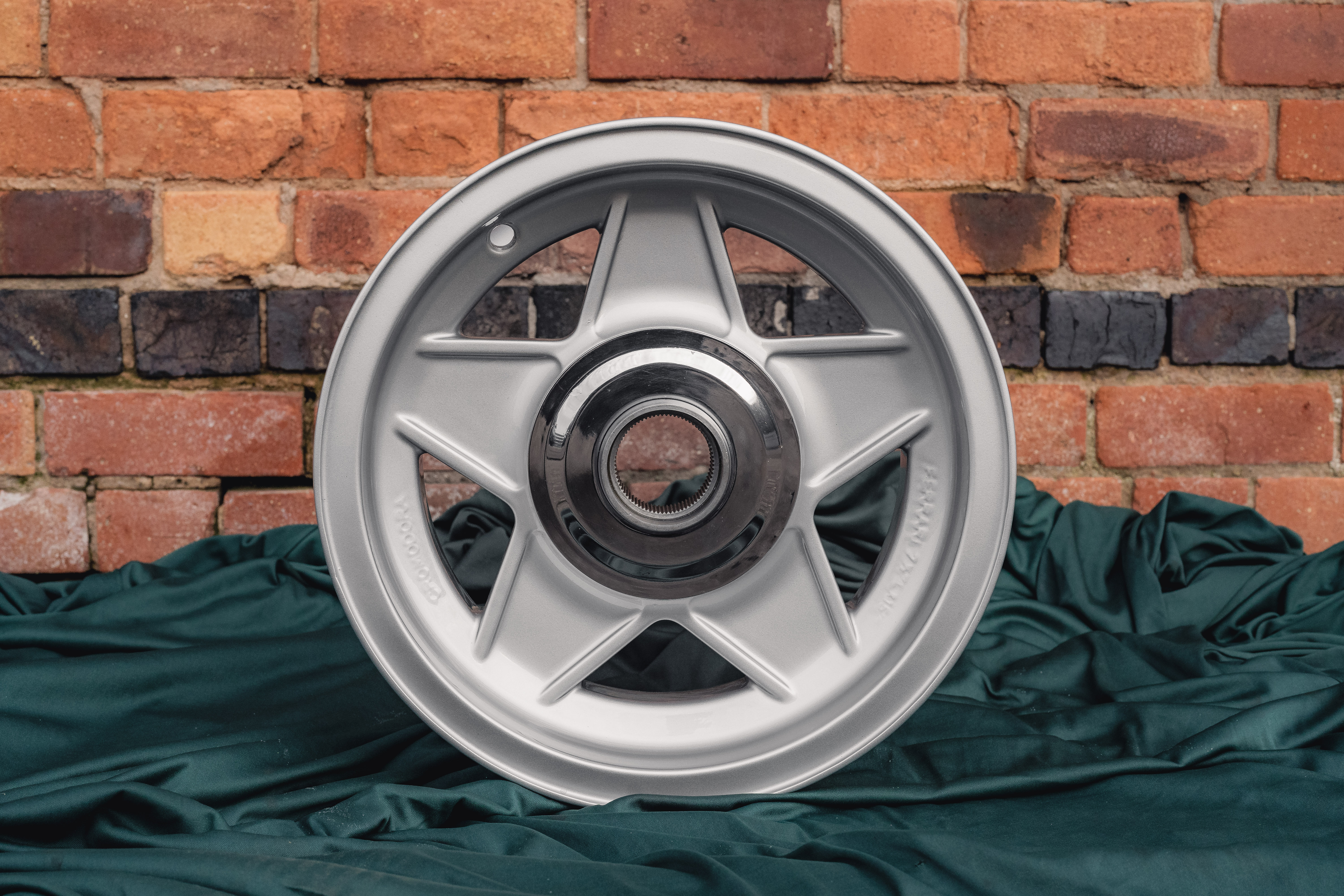 SET OF FERRARI 365 GTB/4 DAYTONA WHEELS