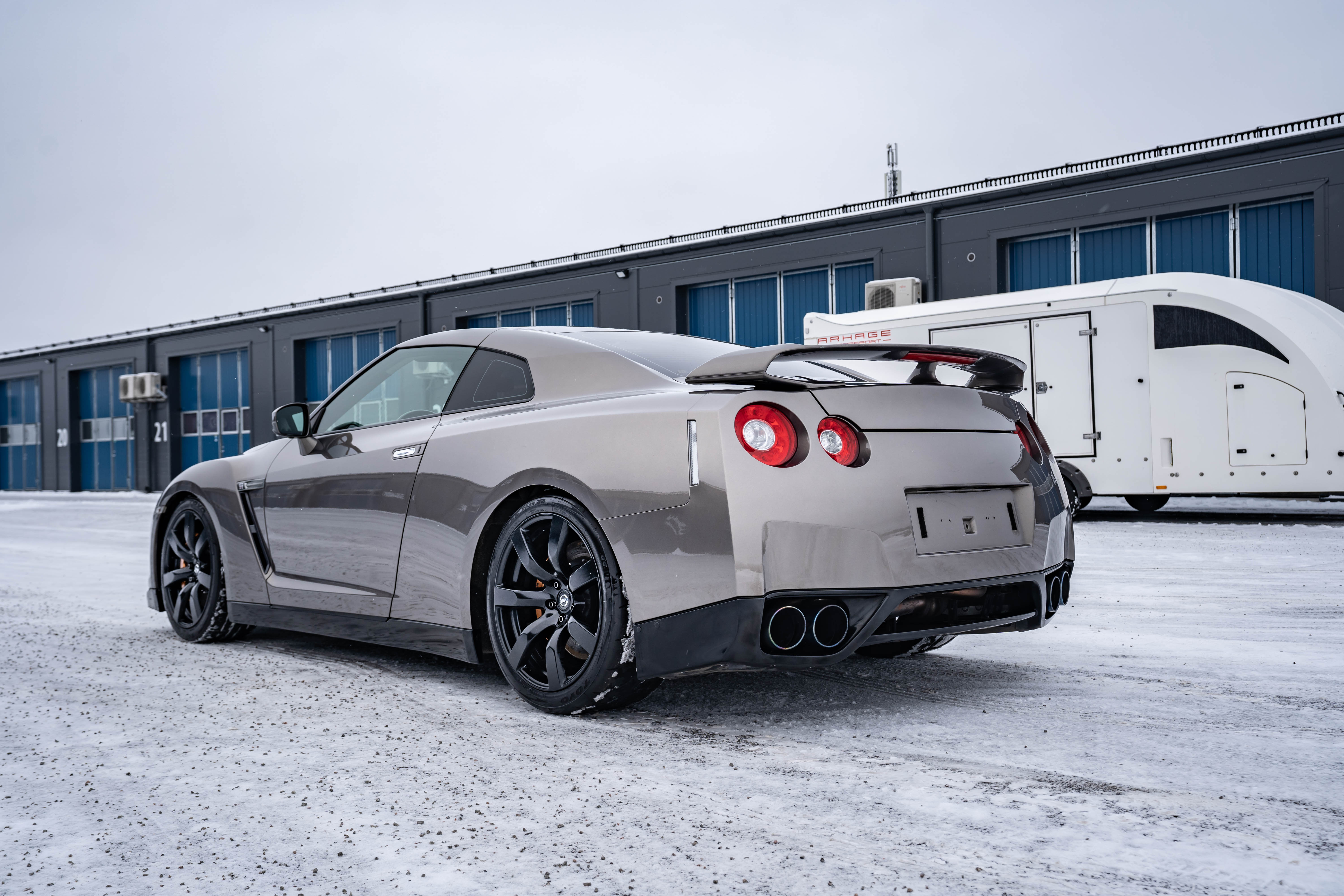 2009 NISSAN (R35) GT-R