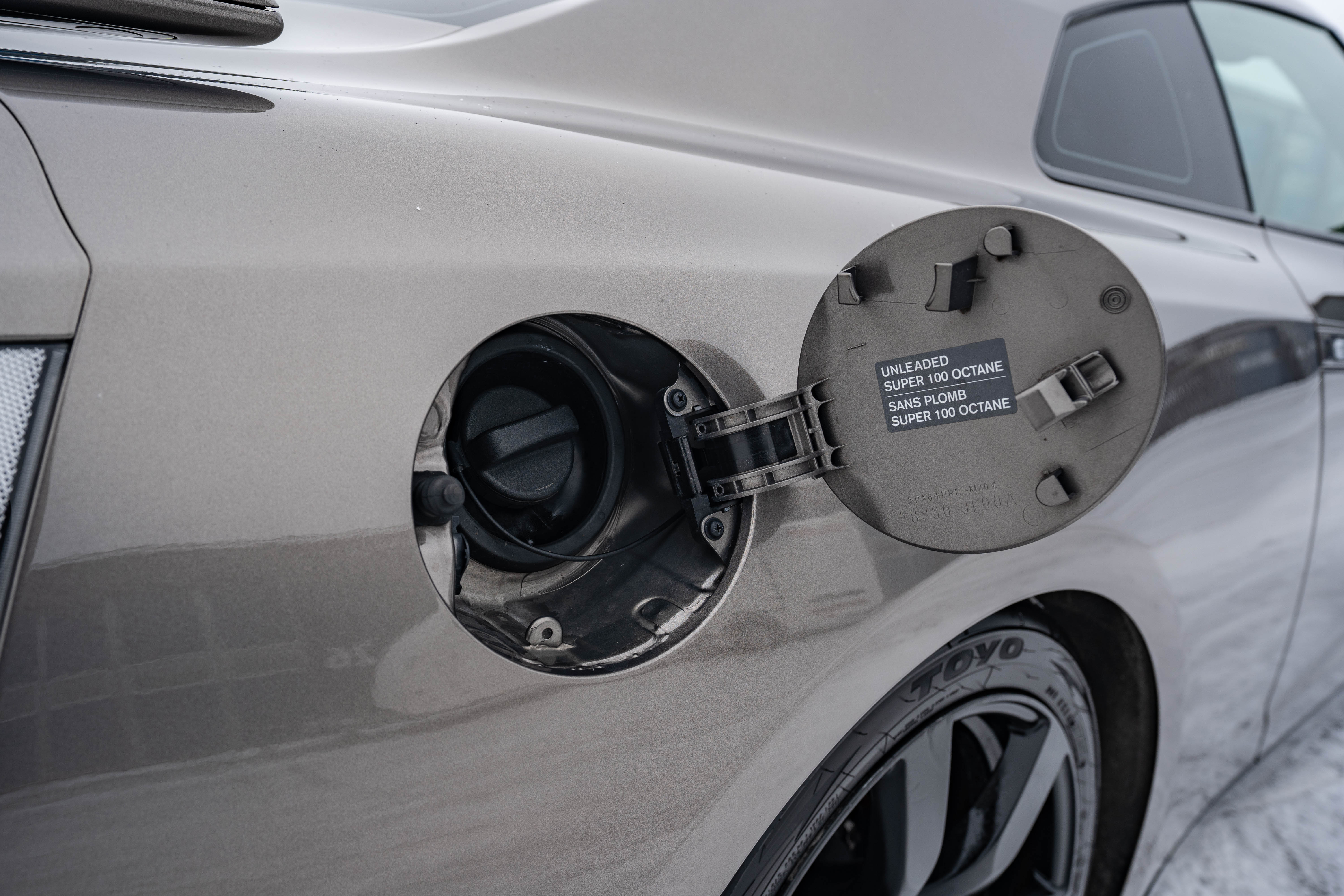 2009 NISSAN (R35) GT-R