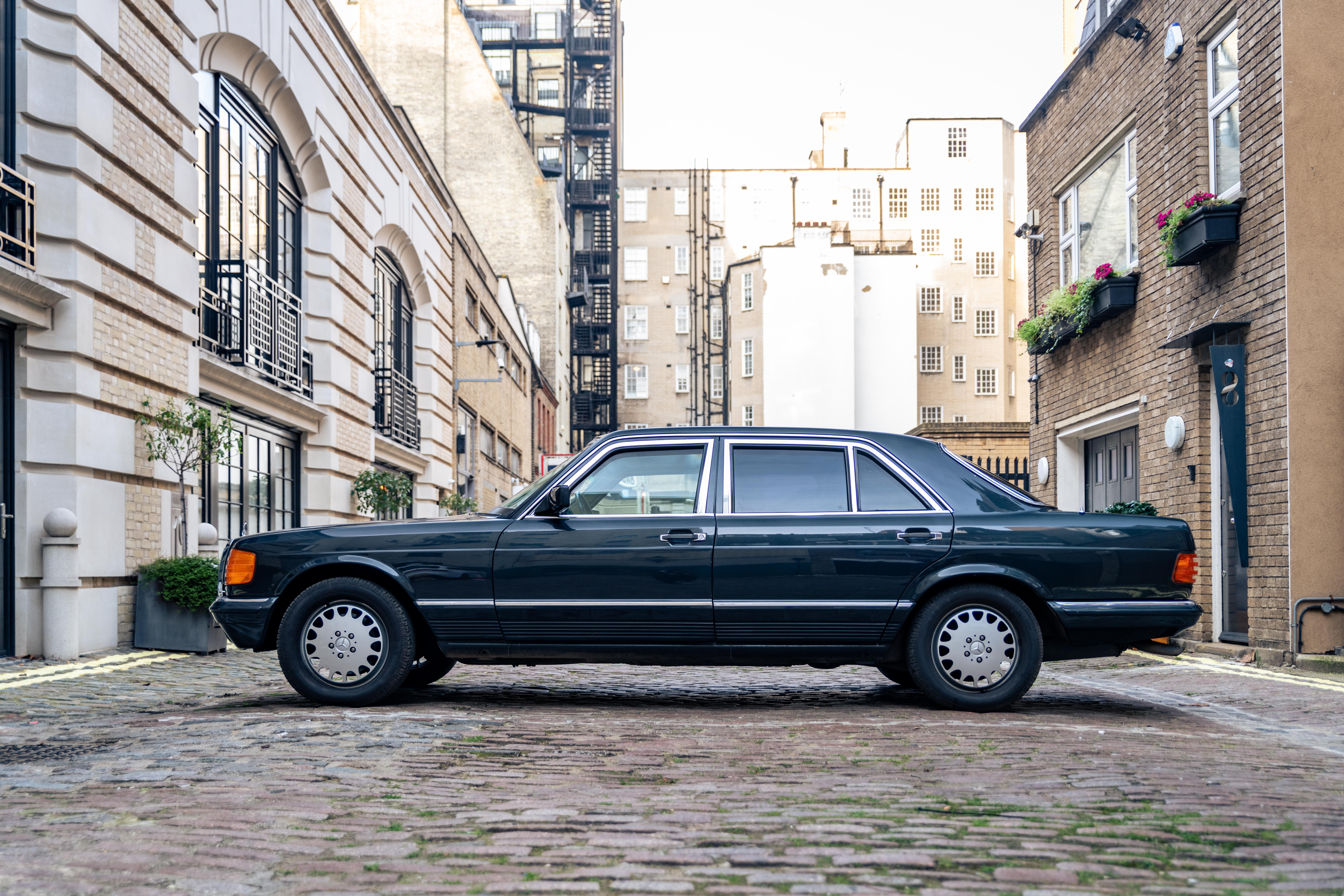 1983 MERCEDES-BENZ (W126) 500 SEL - S-GUARD ARMOURED