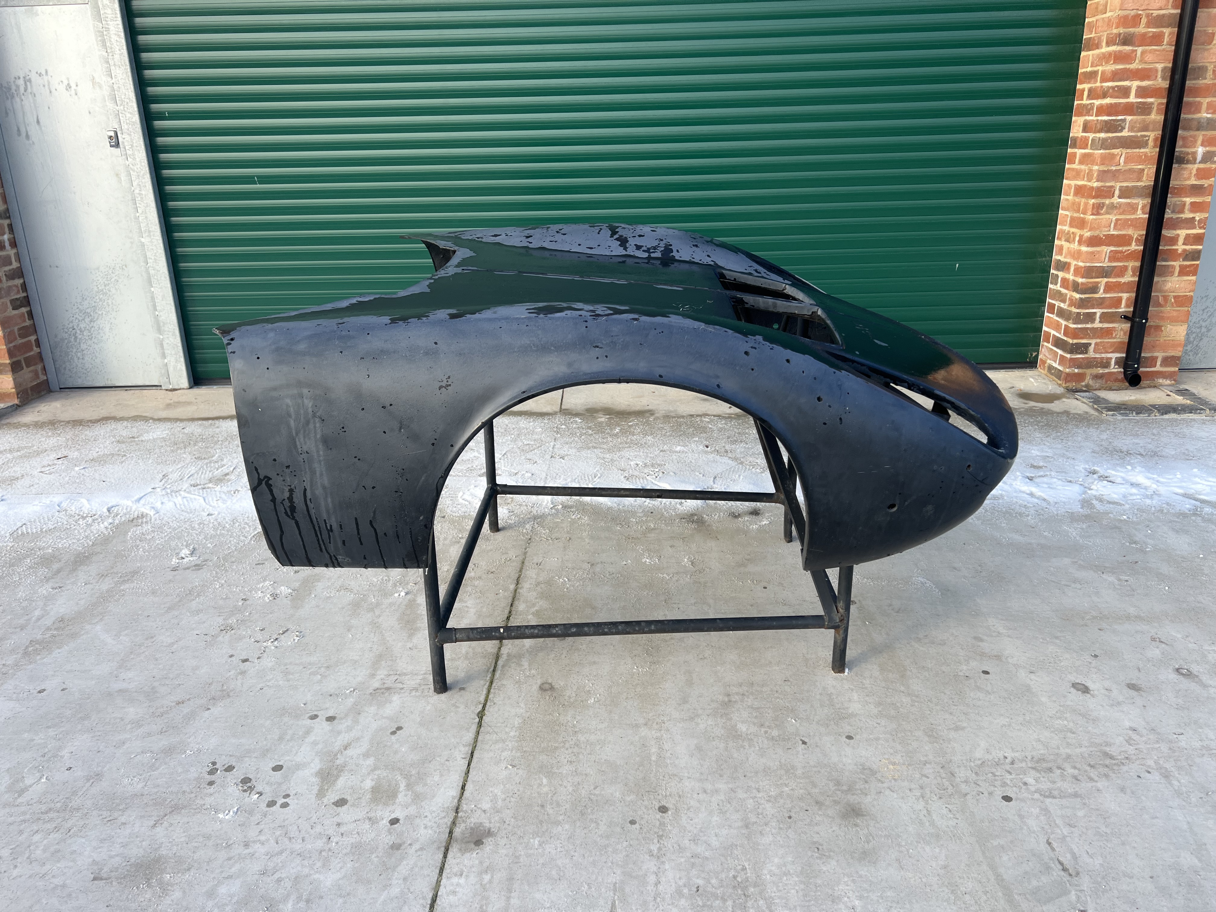 REPRODUCTION LAMBORGHINI MIURA FRONT AND REAR CLAM SHELLS for sale by ...