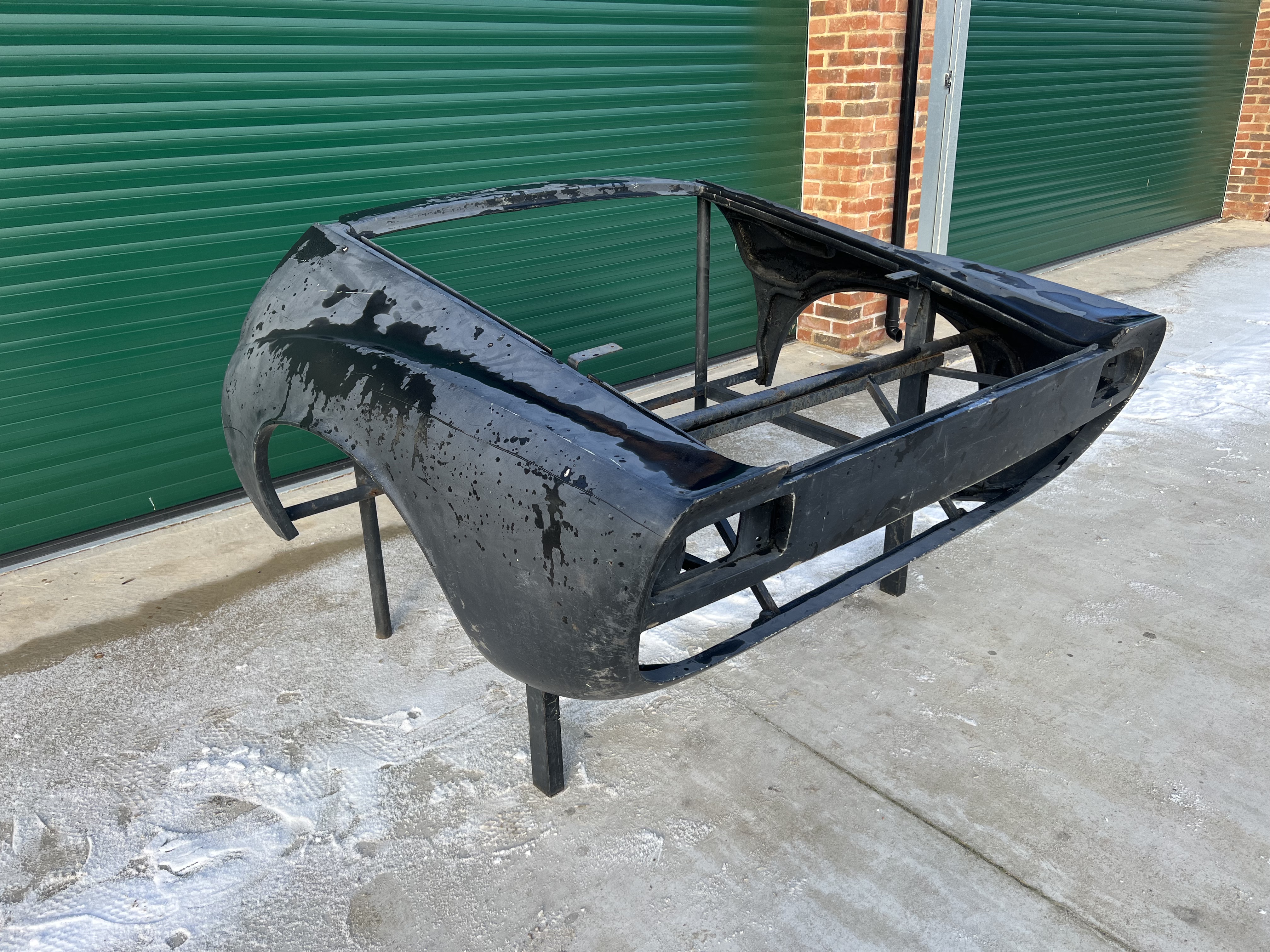 REPRODUCTION LAMBORGHINI MIURA FRONT AND REAR CLAM SHELLS for sale by ...