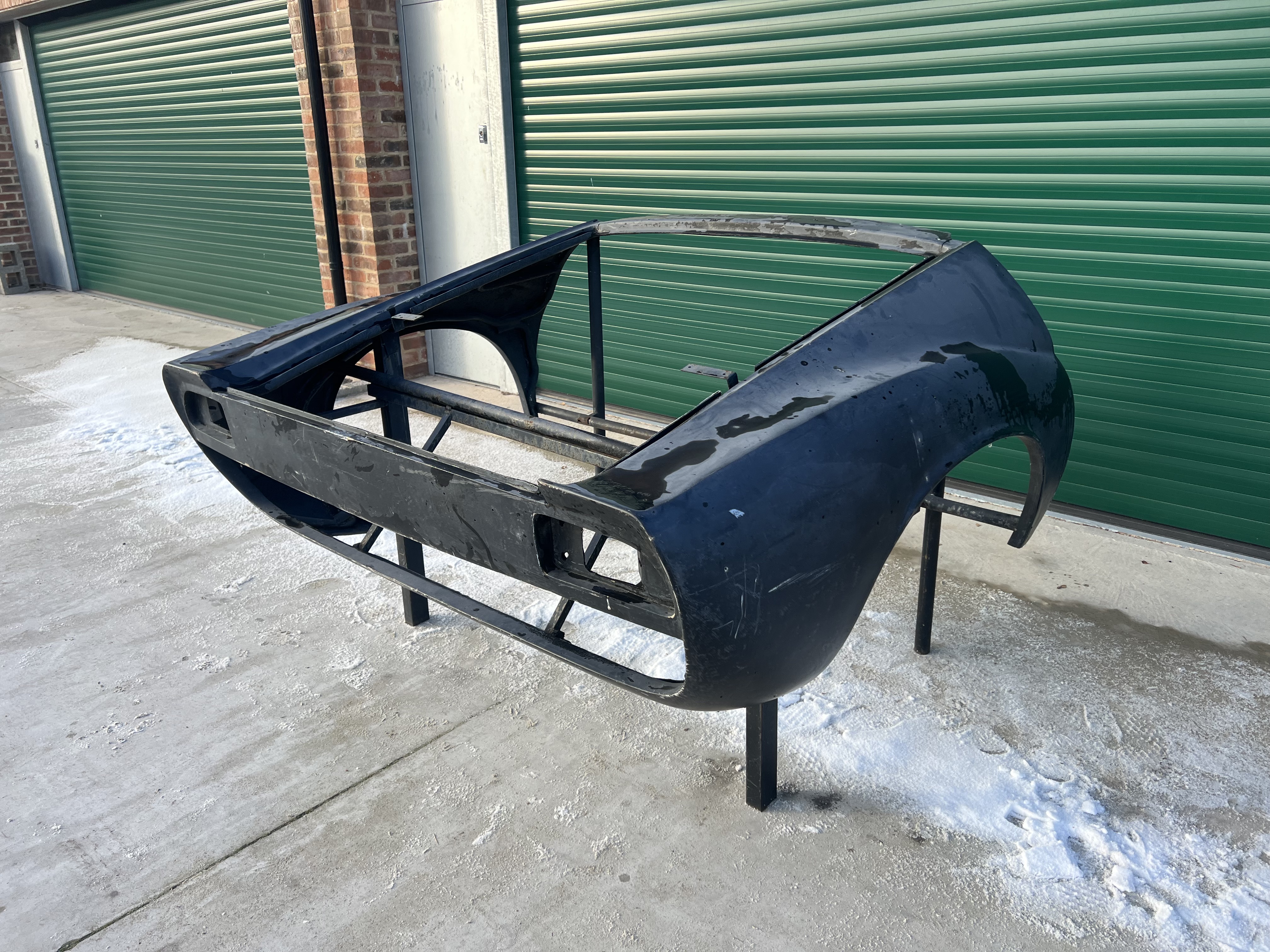 REPRODUCTION LAMBORGHINI MIURA FRONT AND REAR CLAM SHELLS for sale by ...