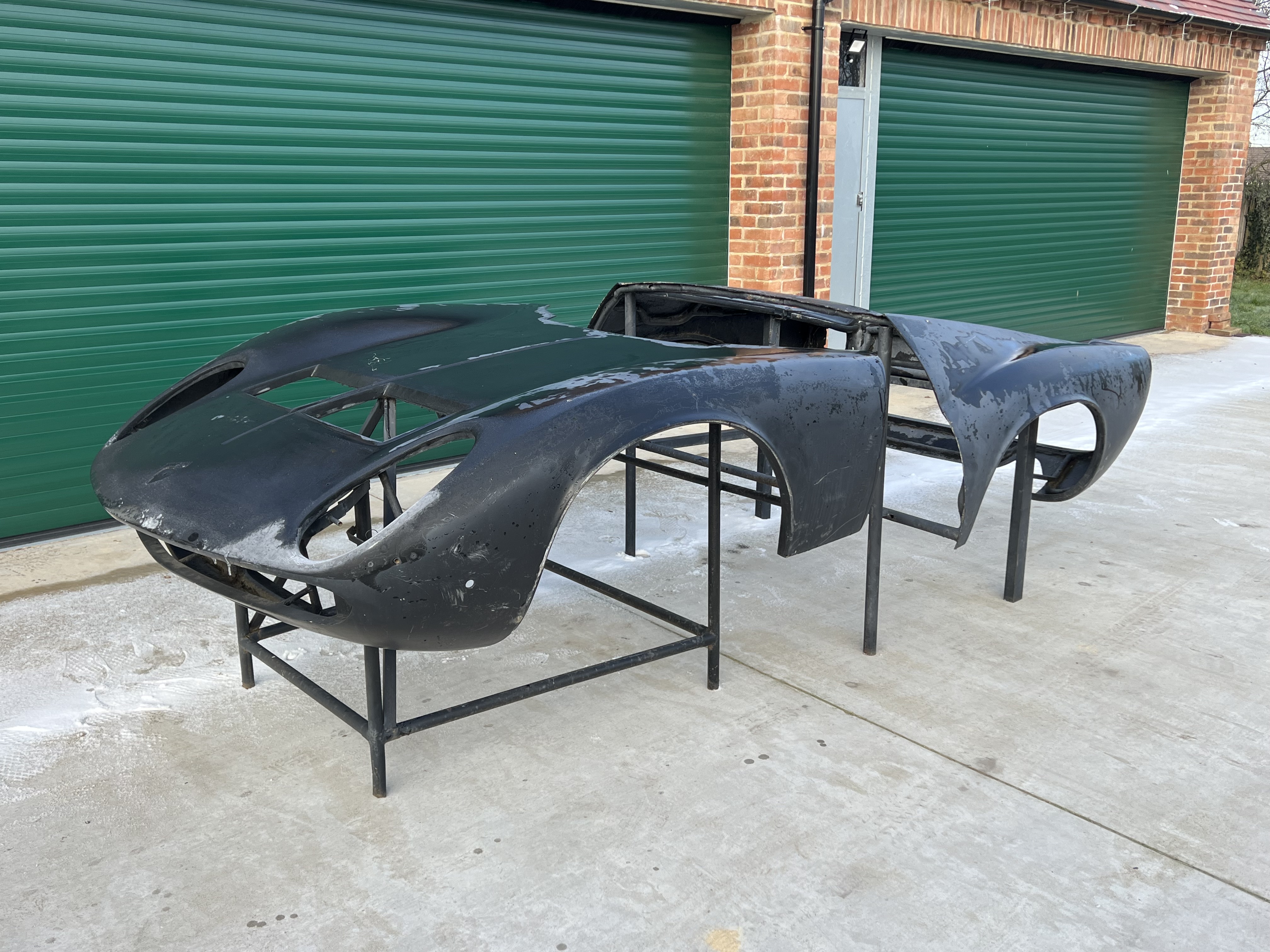 REPRODUCTION LAMBORGHINI MIURA FRONT AND REAR CLAM SHELLS for sale by ...