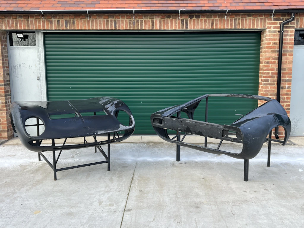 REPRODUCTION LAMBORGHINI MIURA FRONT AND REAR CLAM SHELLS For Sale by ...