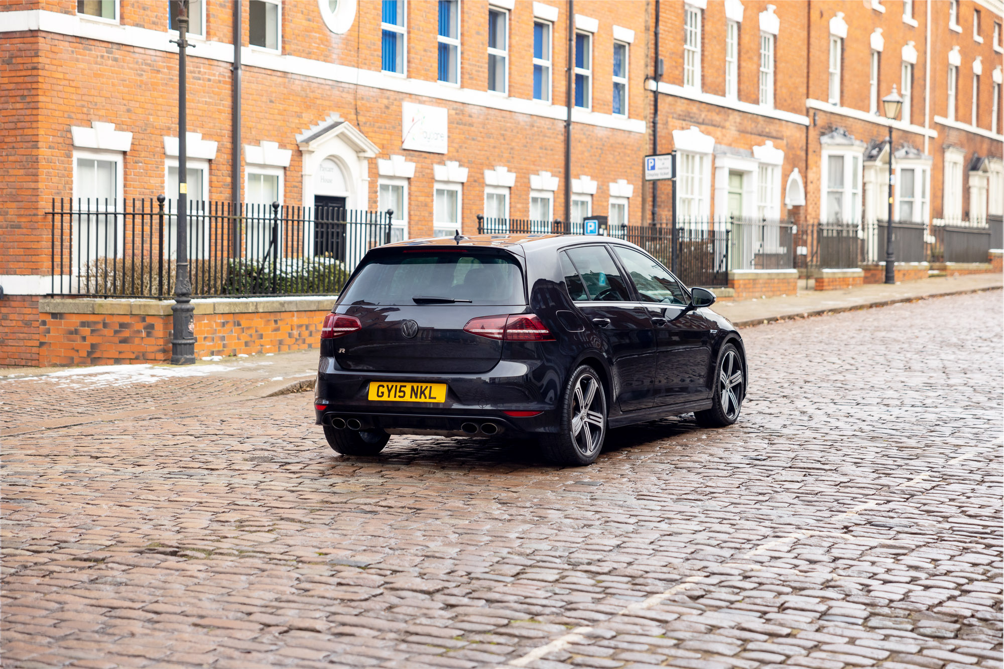 2015 VOLKSWAGEN GOLF (MK7) R