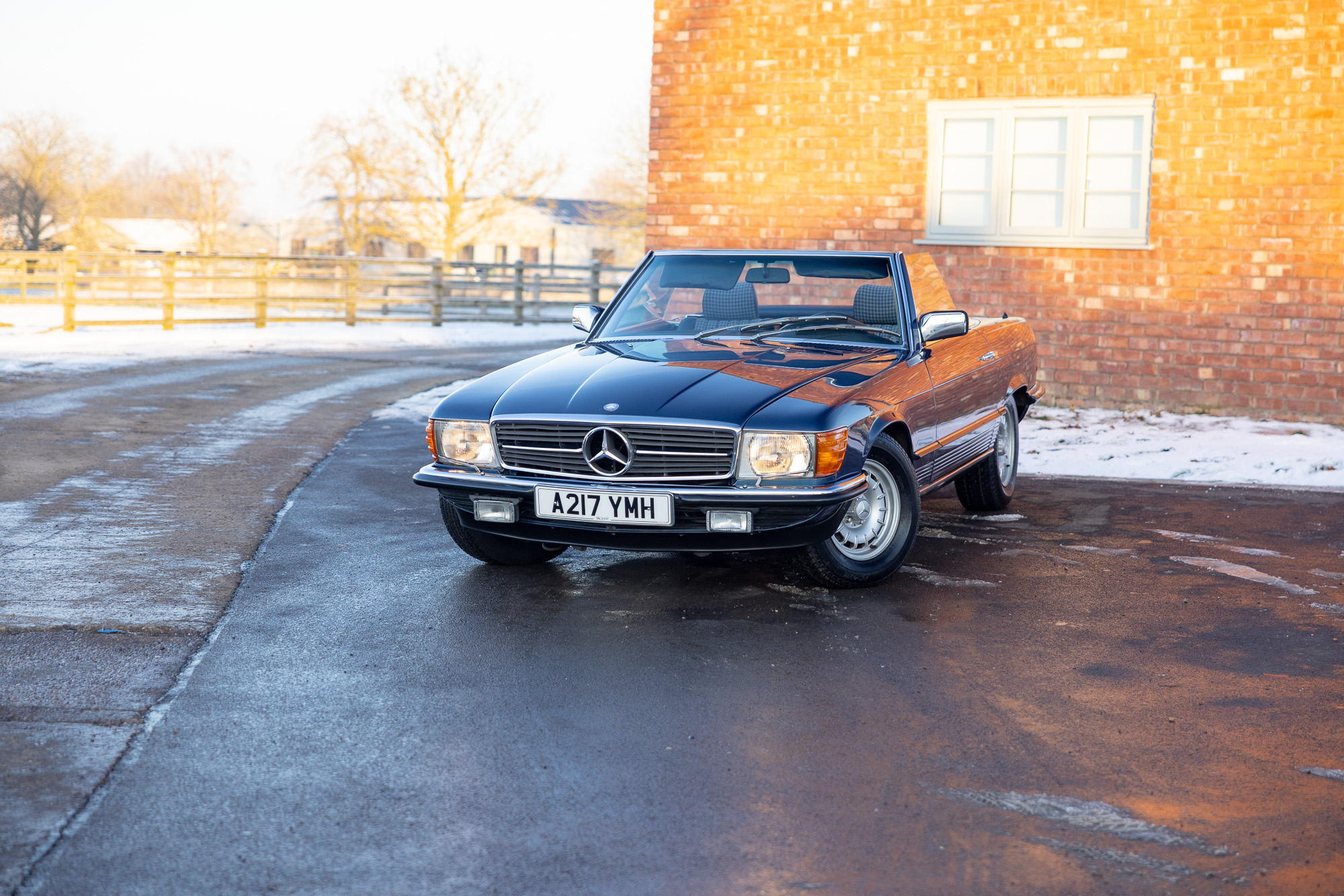 1983 MERCEDES-BENZ (R107) 380 SL