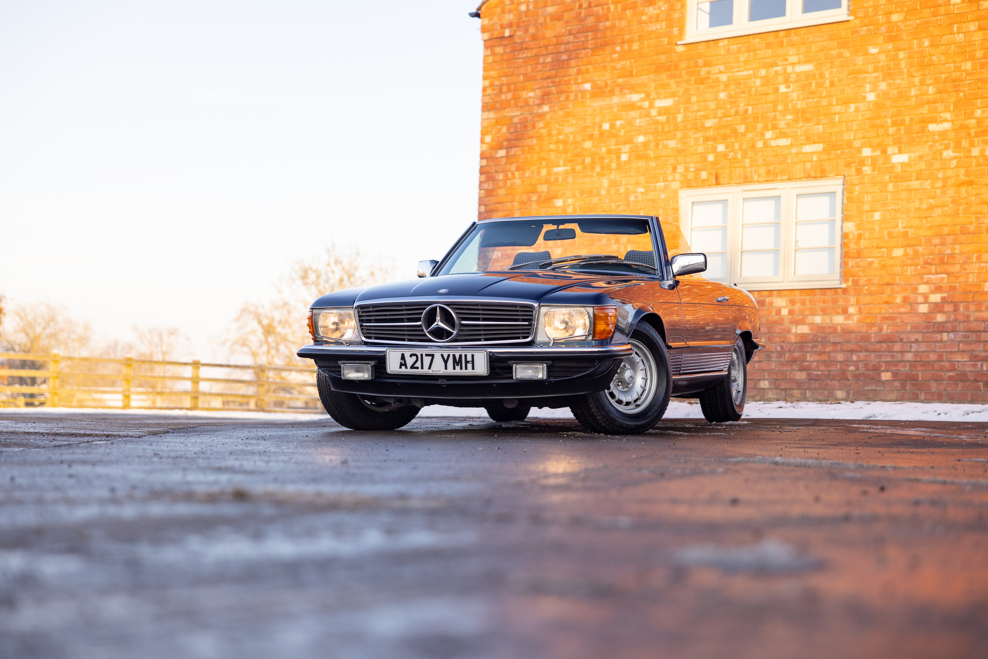 1983 MERCEDES-BENZ (R107) 380 SL