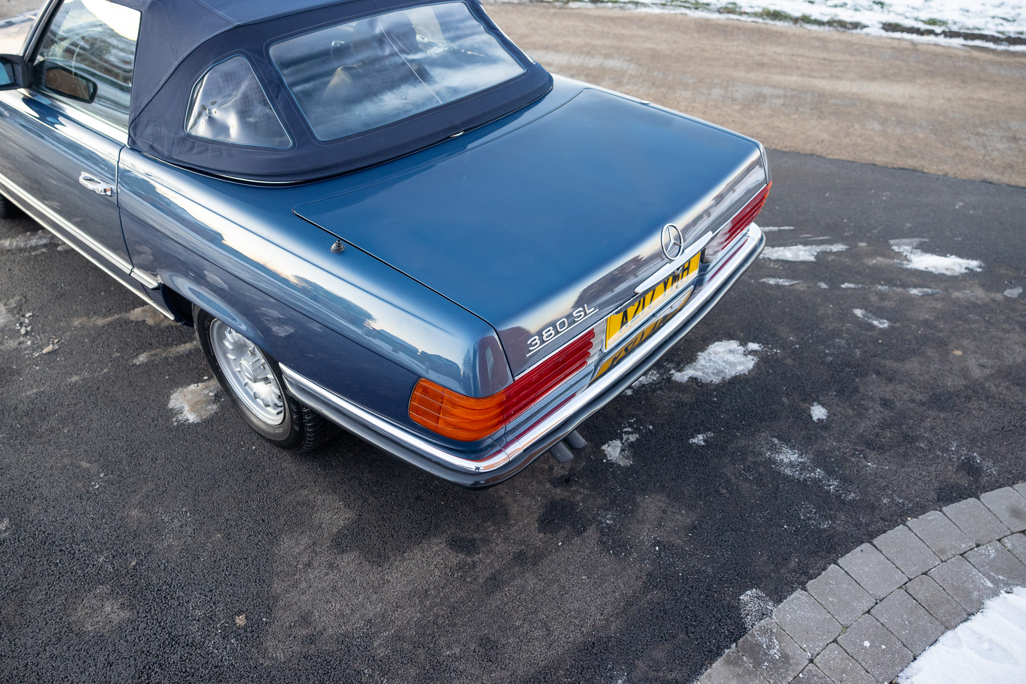 1983 MERCEDES-BENZ (R107) 380 SL for sale by auction in Warwickshire ...