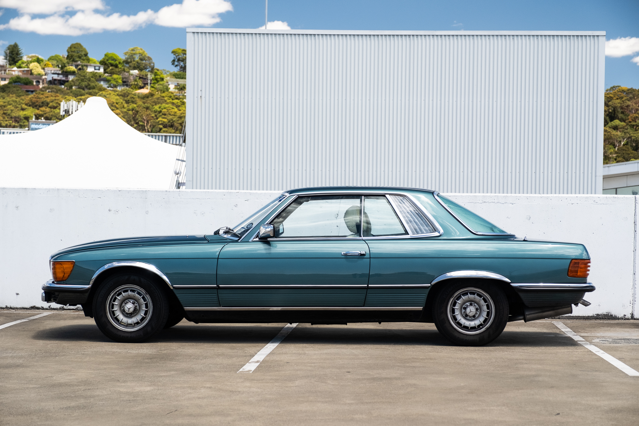 1980 MERCEDES-BENZ (C107) 450 SLC