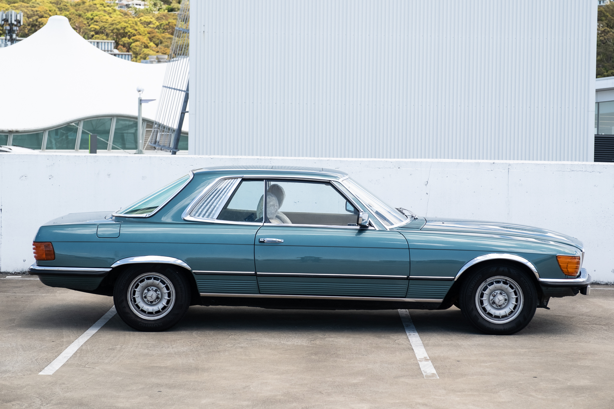 1980 MERCEDES-BENZ (C107) 450 SLC