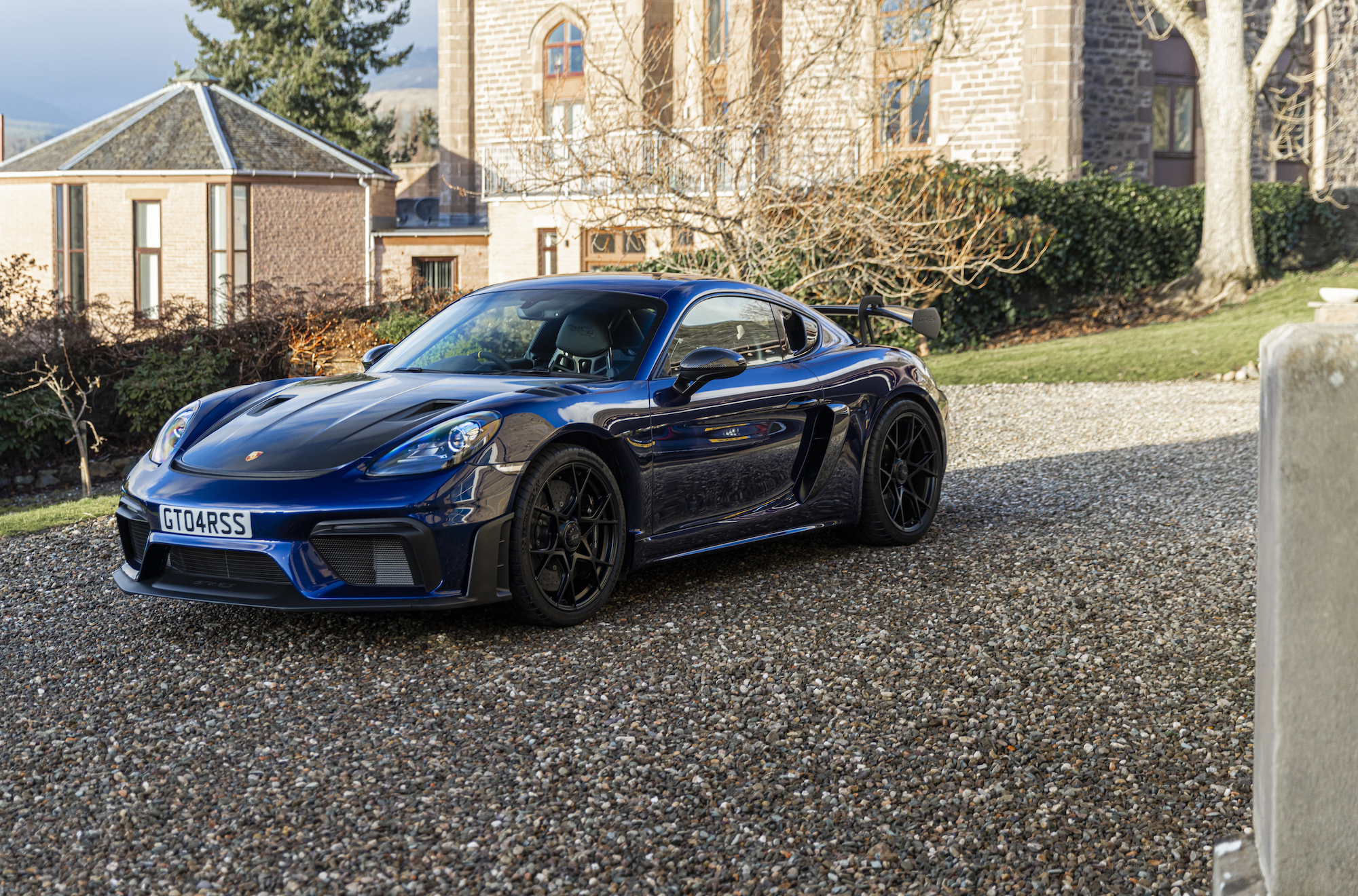 2022 PORSCHE 718 CAYMAN GT4 RS WEISSACH PACK - 157 MILES