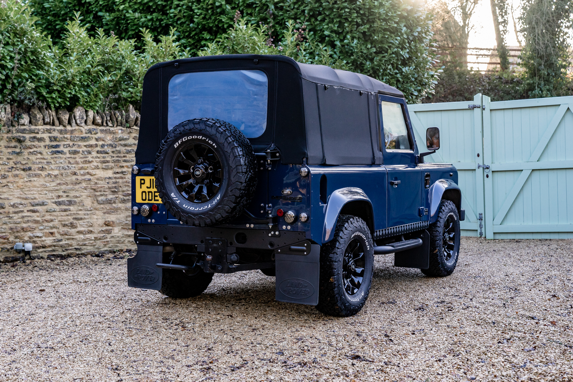 2010 LAND ROVER DEFENDER 90 SOFT TOP CUSTOM