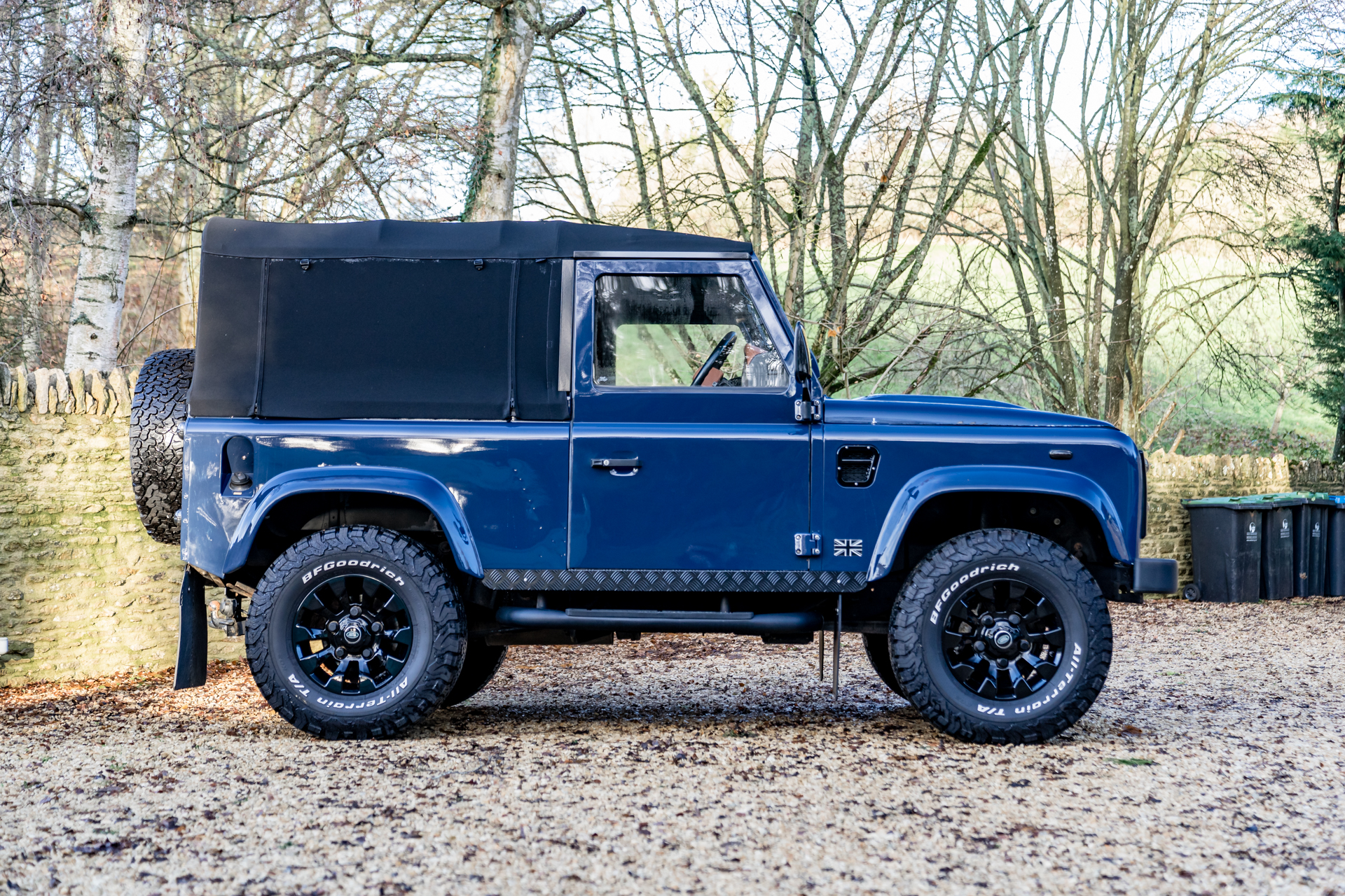 2010 LAND ROVER DEFENDER 90 SOFT TOP CUSTOM