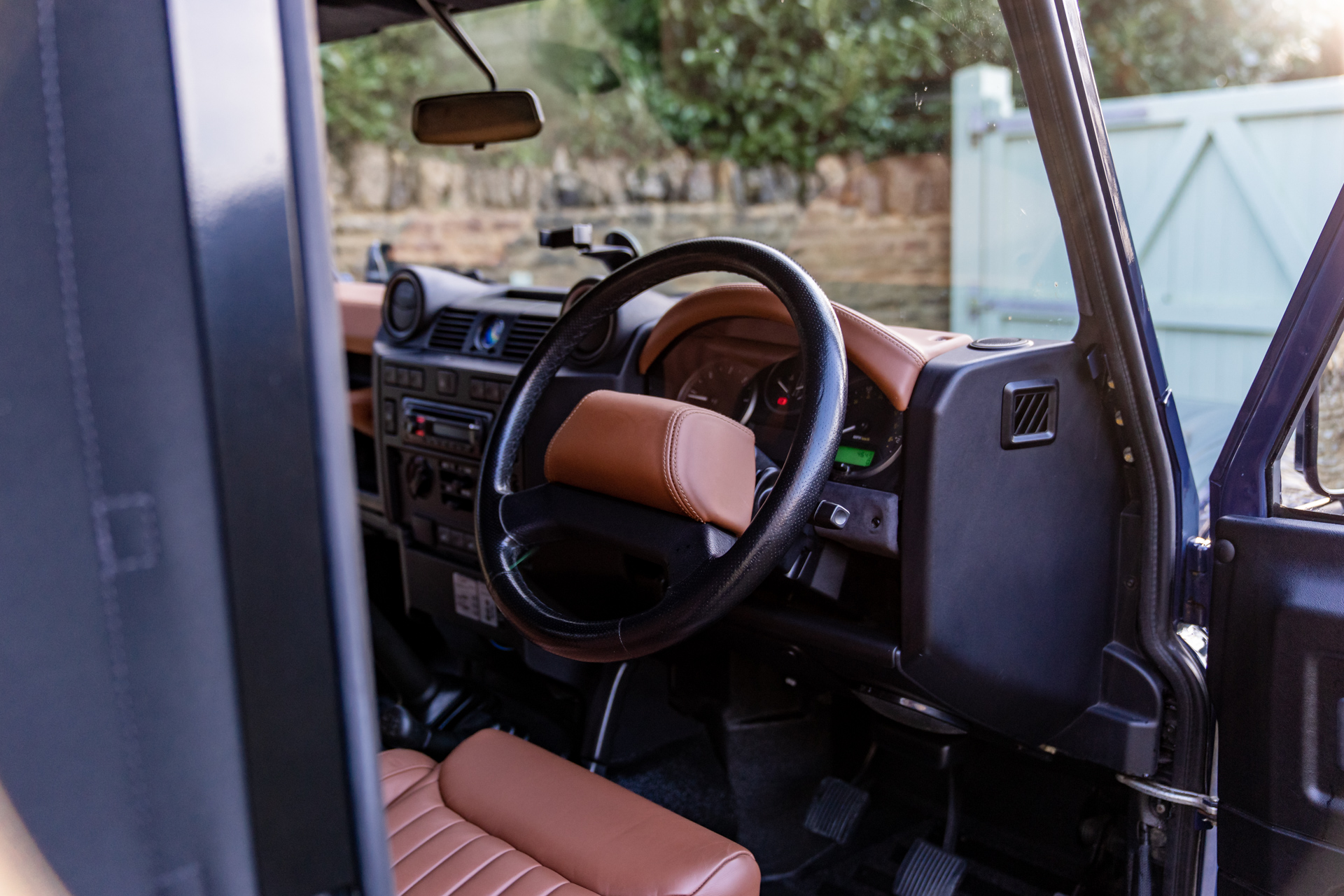 2010 LAND ROVER DEFENDER 90 SOFT TOP CUSTOM