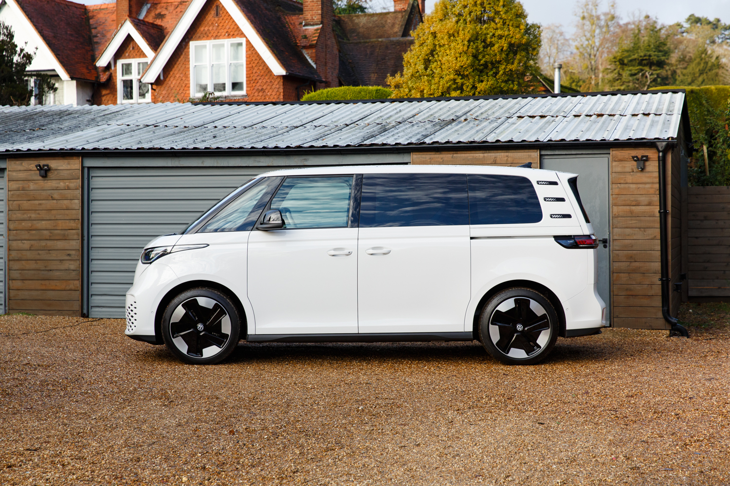 2022 VOLKSWAGEN ID. BUZZ FIRST EDITION - 32 MILES for sale in Marlow ...